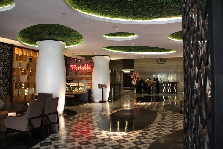 WHIZ PRIME HOTEL & PORTABLE BAR & RESTAURANT by Julio Architect ...