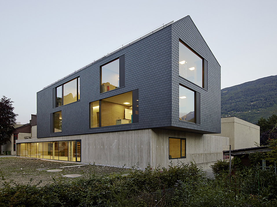Slated for Success: 7 Slate-Clad School Buildings - Architizer Journal