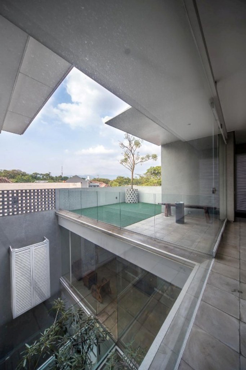 SIXPAX HQ by RDMA - Architizer