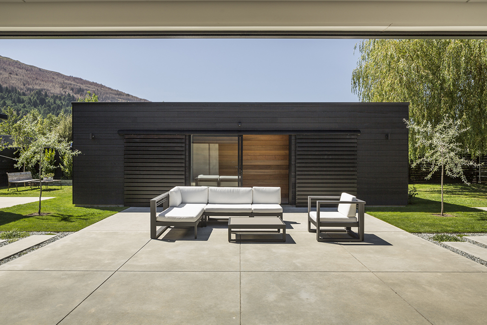 Contemporary Sleepout - Architizer