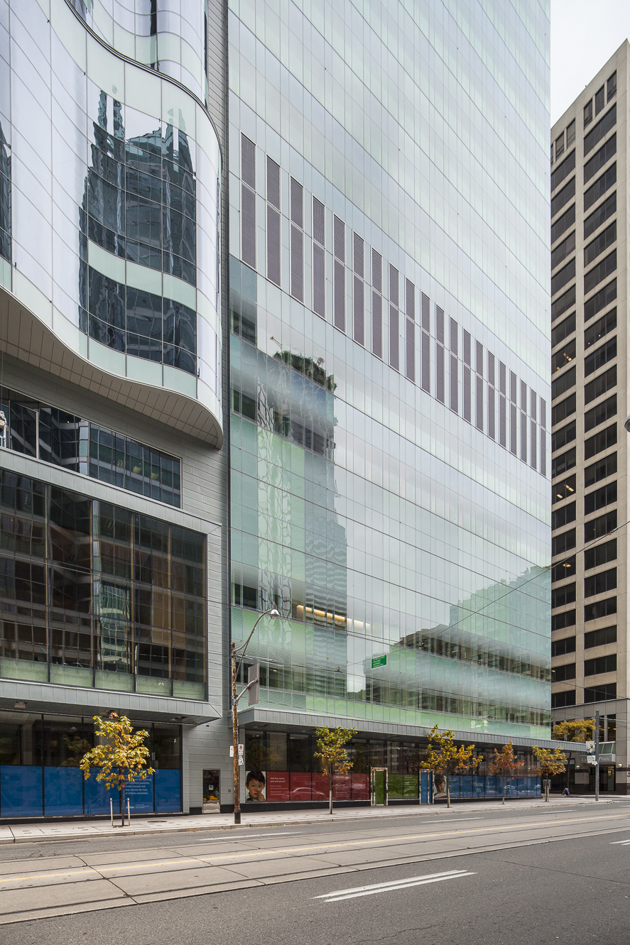 The Peter Gilgan Centre for Research and Learning - Diamond Schmitt ...