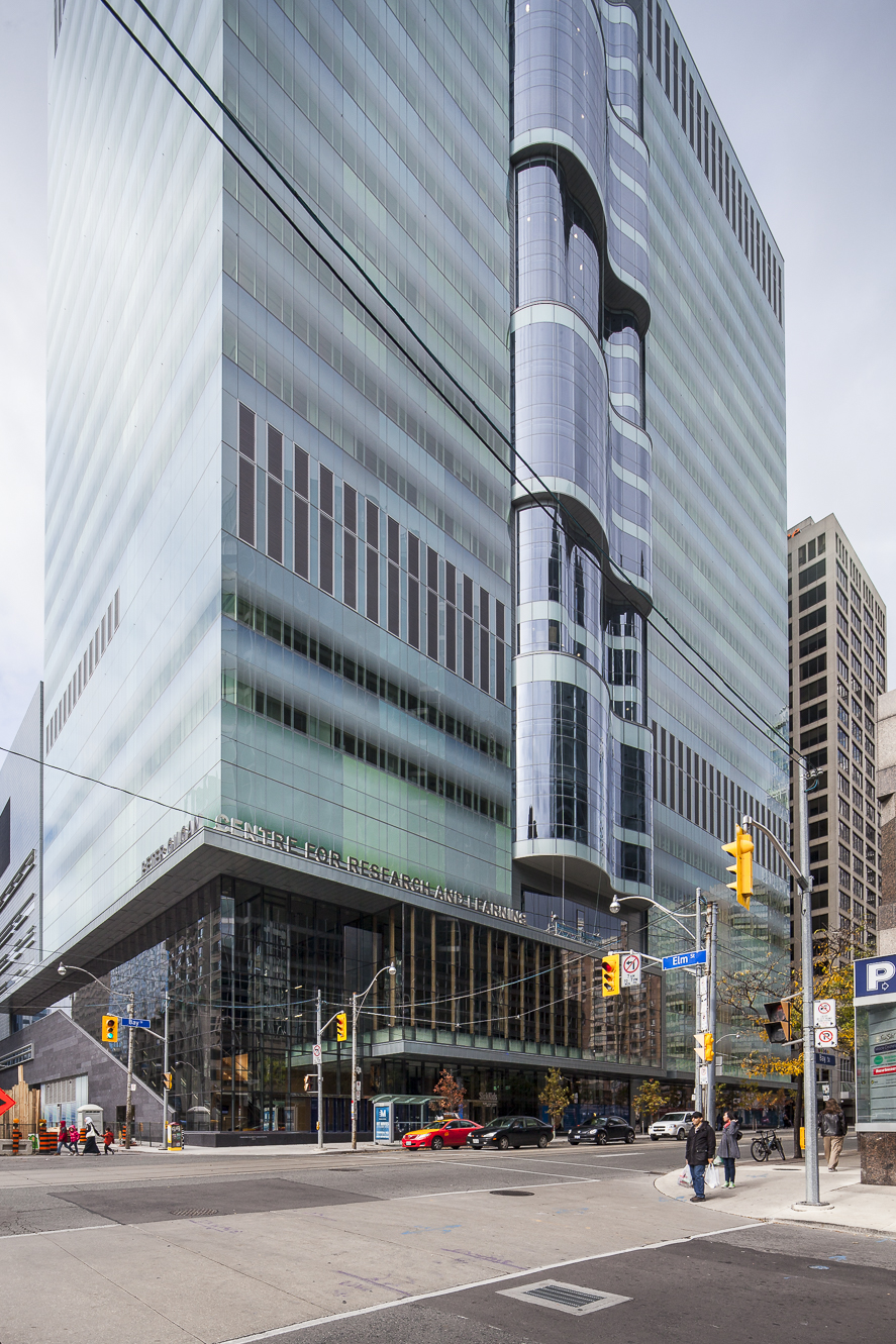 The Peter Gilgan Centre for Research and Learning - Diamond Schmitt ...