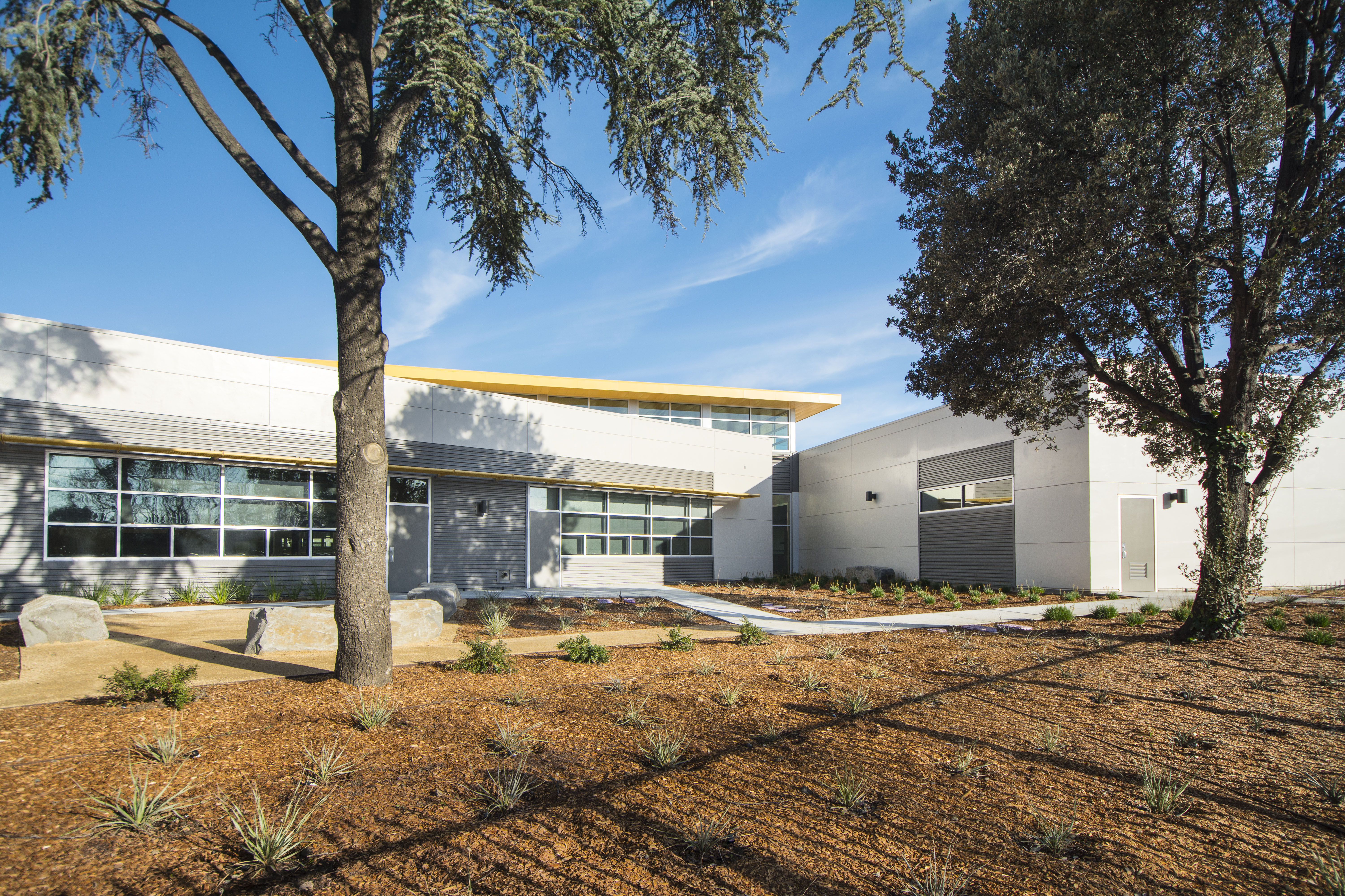 Andrew Hill HS Science & Art Building by CAW Architects - Architizer