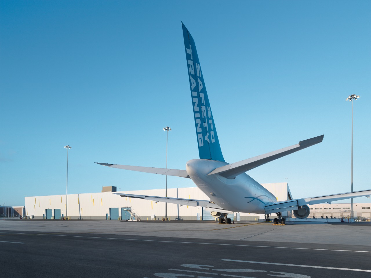 SFO West Field Cargo by Kwan Hemi - Architizer