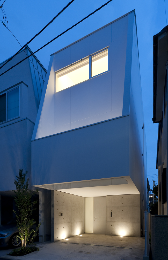 house in todoroki by Aisaka Architects' Atelier - Architizer