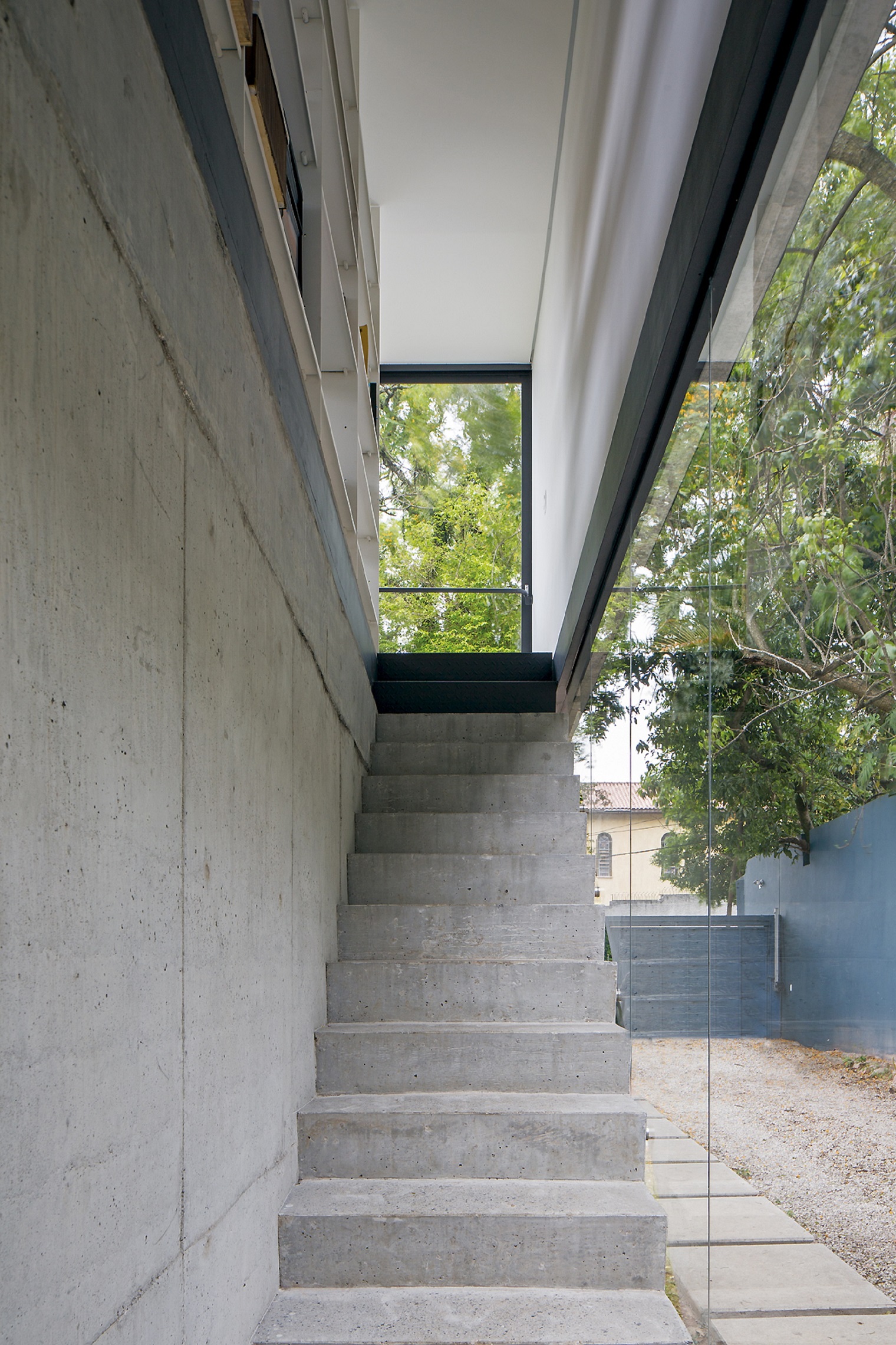 LP House by Metro Arquitetos Associados - Architizer