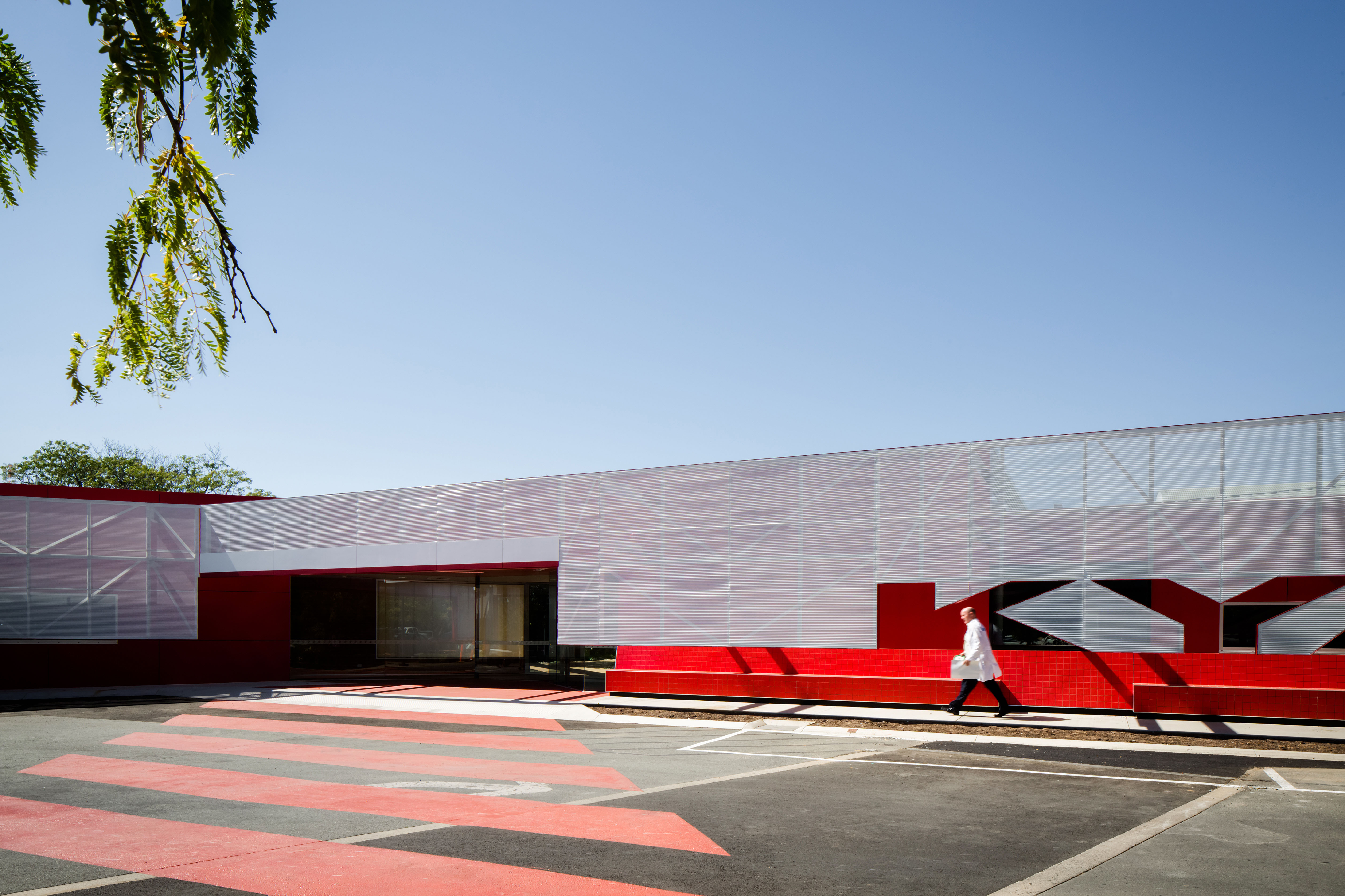 Kyabram District Hospital by Cloud Architecture - Architizer