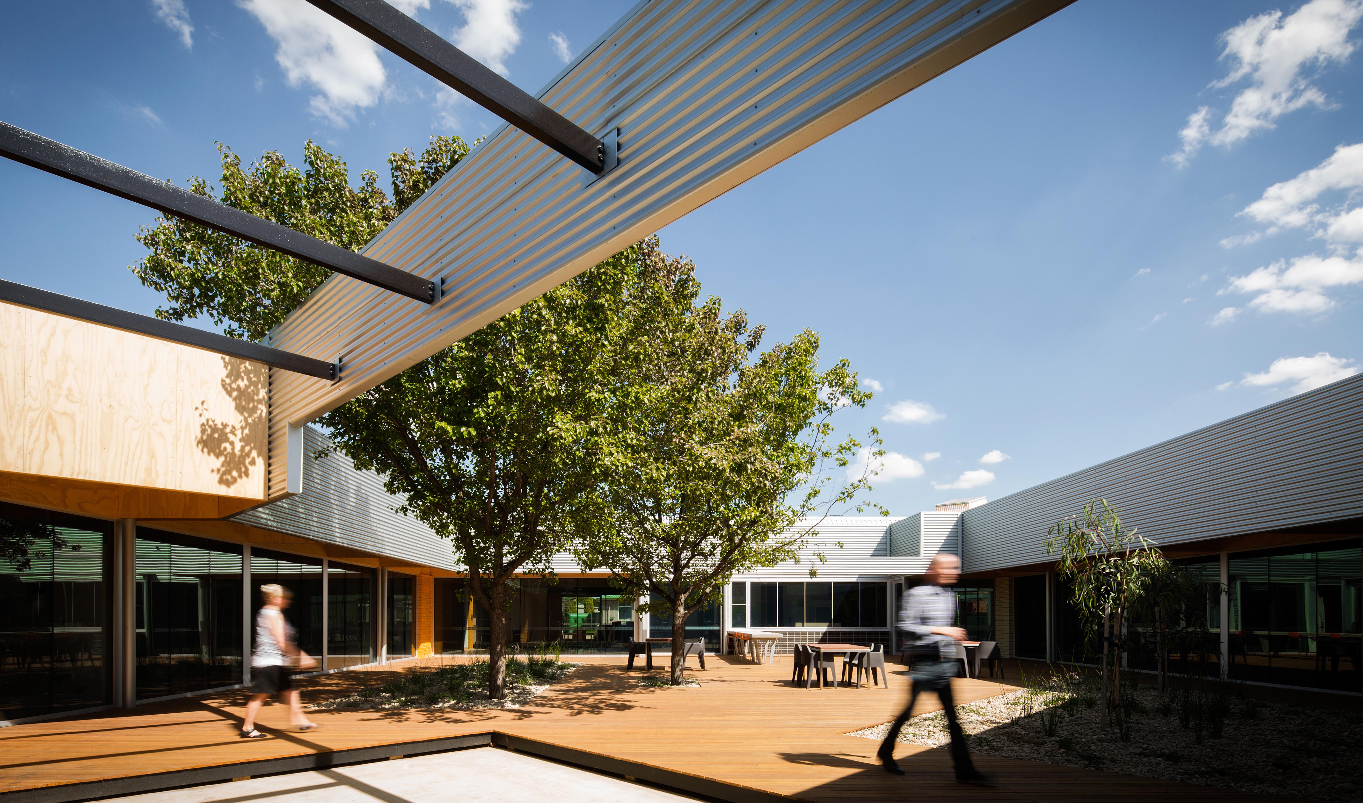 Kyabram District Hospital by Cloud Architecture - Architizer