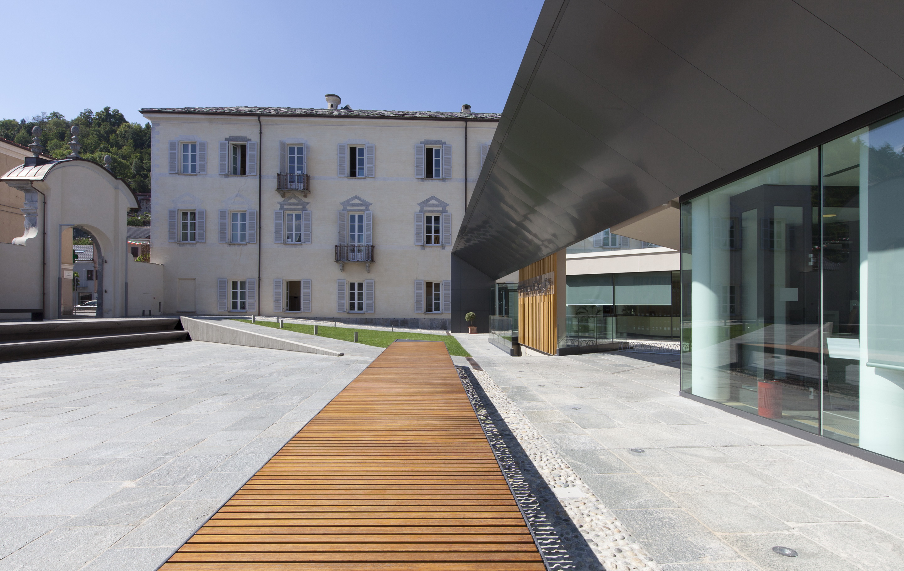 BCC Bank Caraglio by Studio Kuadra - Architizer