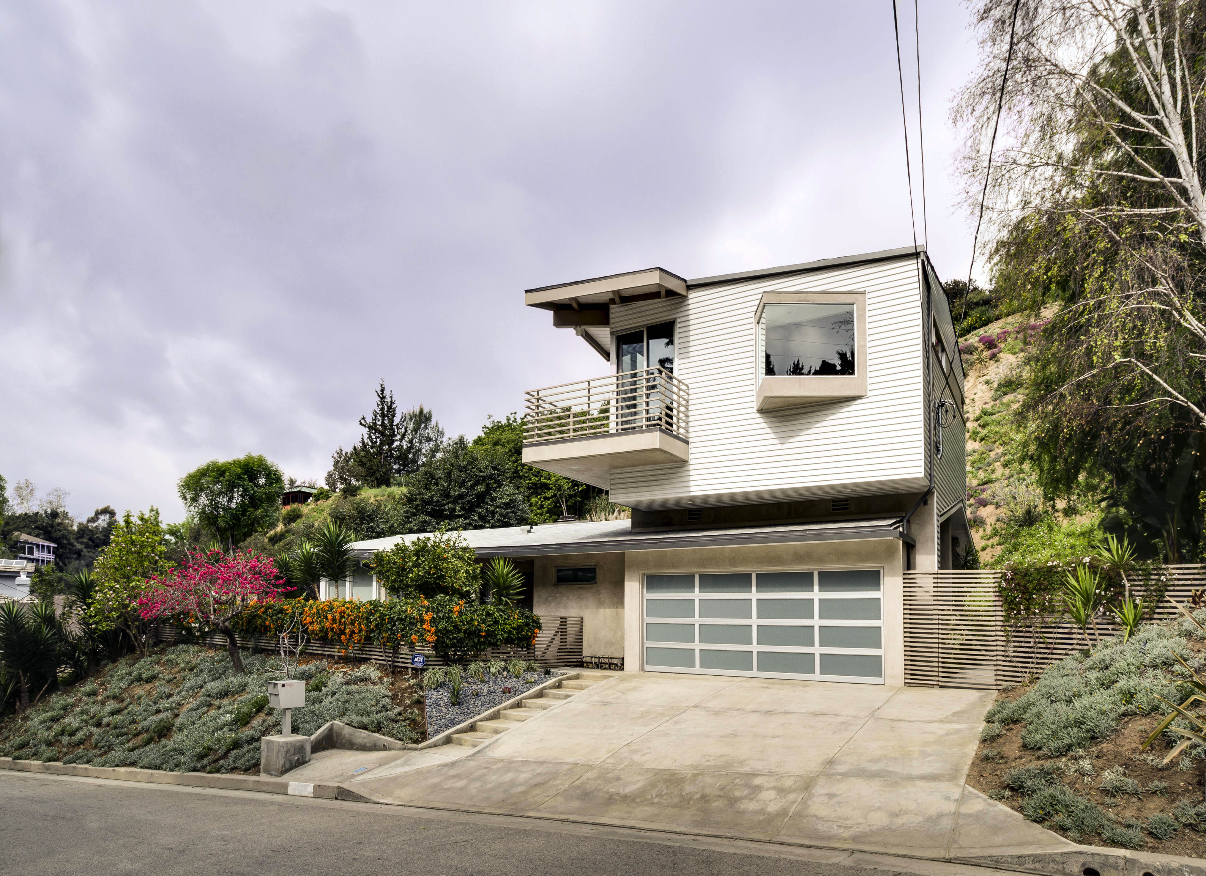 Idea 1146171: Beverly Hills Residence Addition by Todd Conversano ...