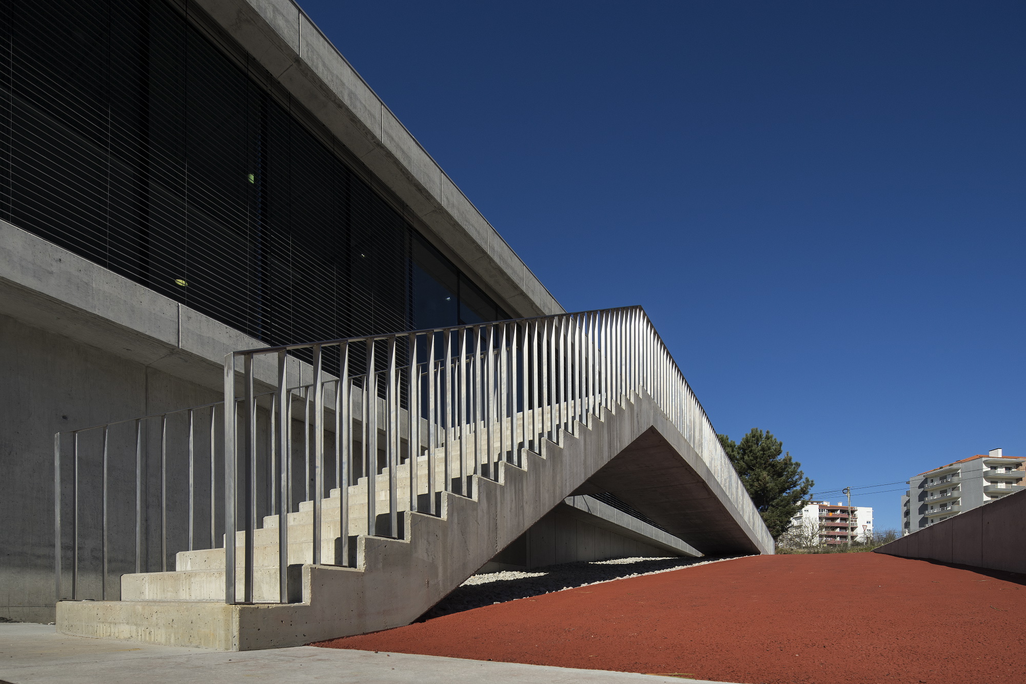 EDP Administrative Building by Regino Cruz Arquitectos - Architizer