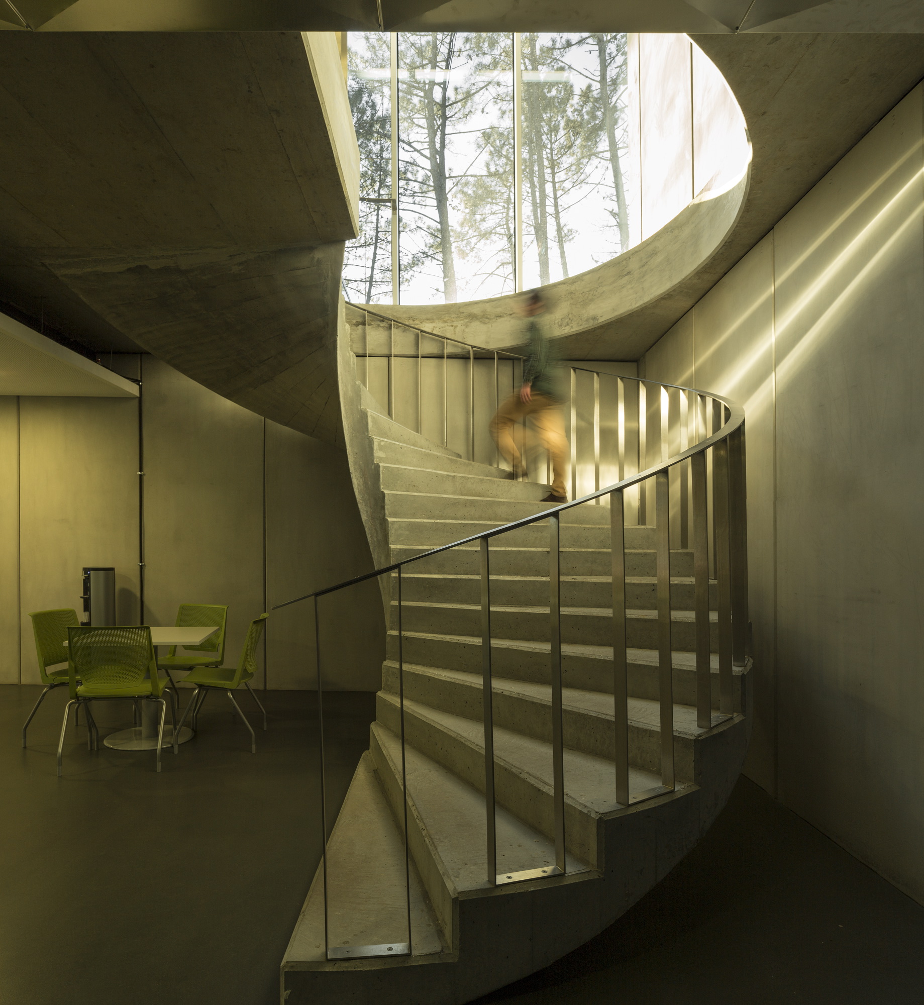 EDP Administrative Building by Regino Cruz Arquitectos - Architizer