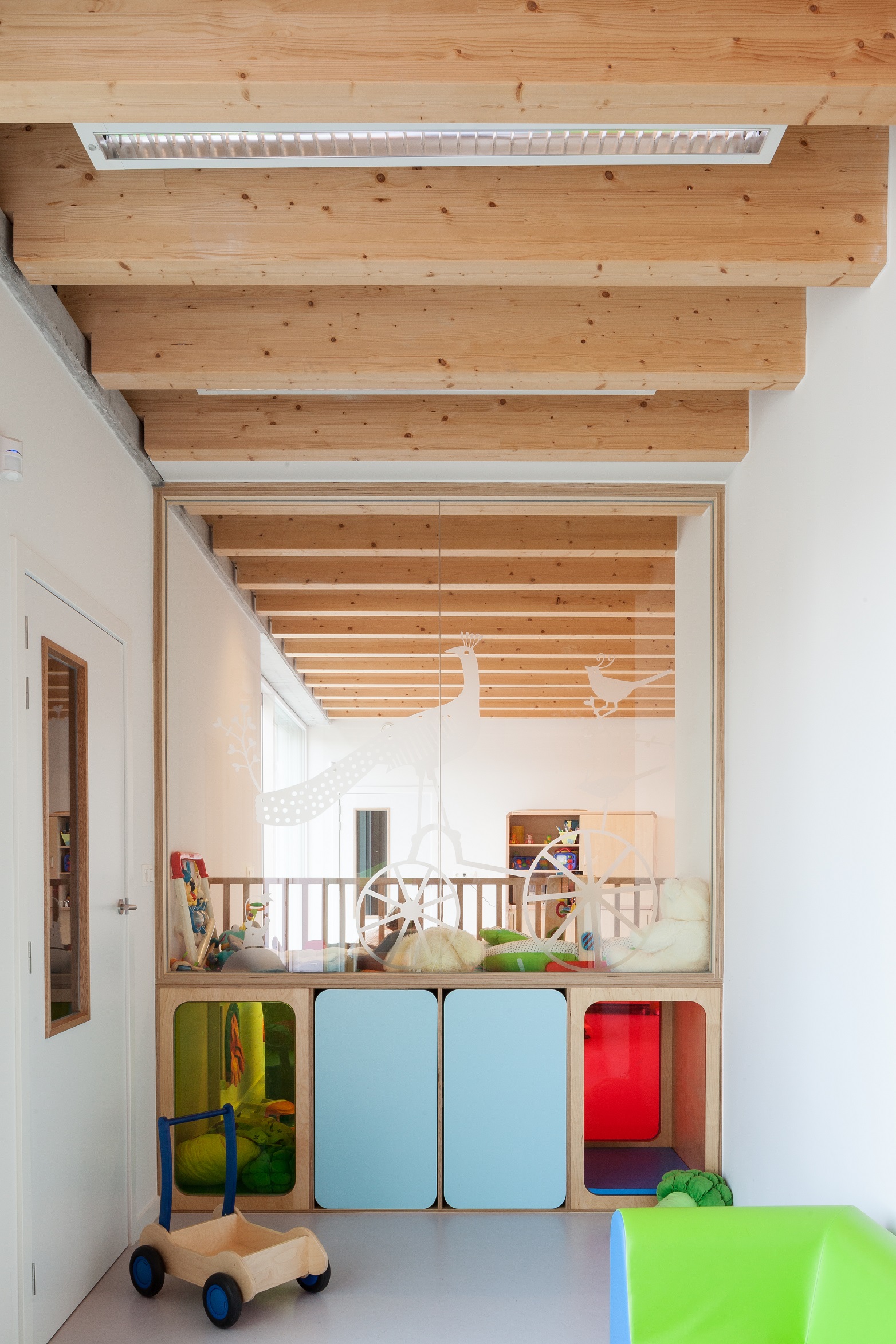 Child daycare center "Pluchke" - Brussels by ZAmpone architectuur ...