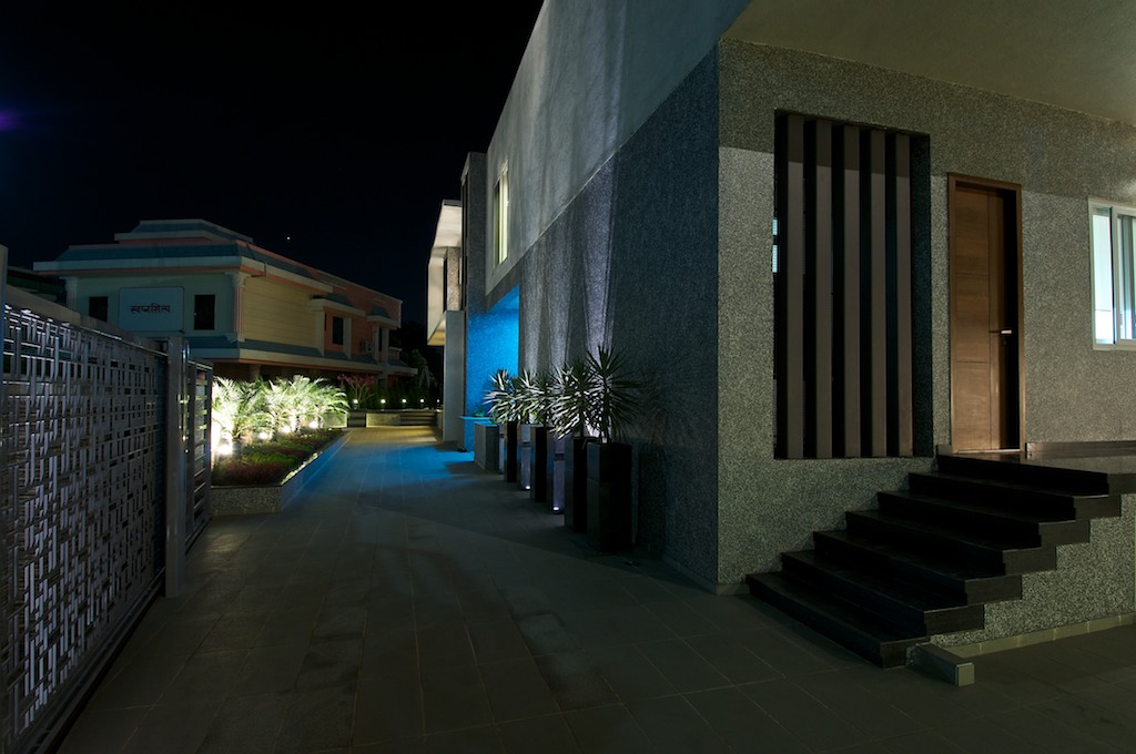 Suttatti Villa by The BNK Group - Architizer