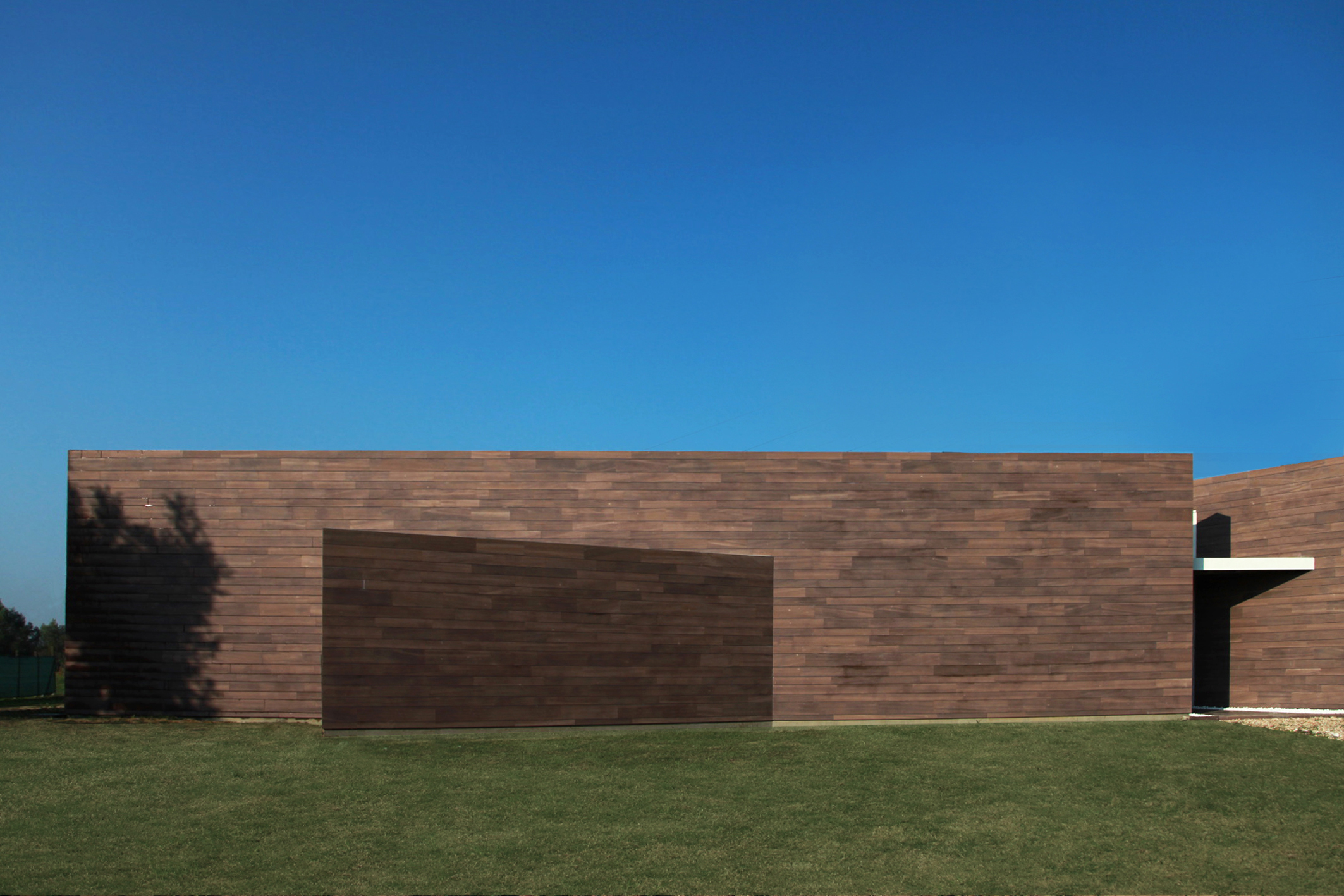 RED STONE HOUSE by 3ndy Studio - Architizer