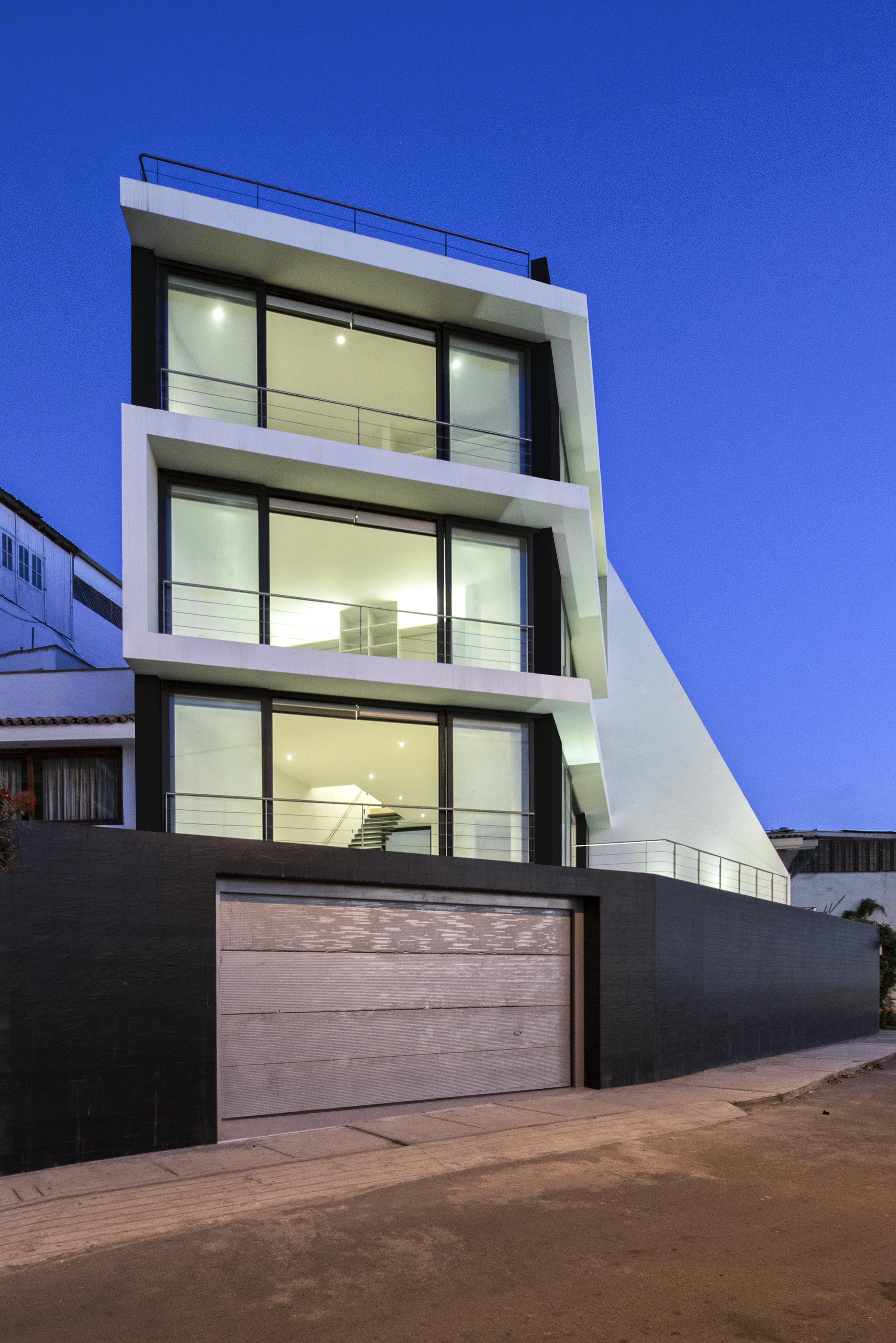 Vertical House by Juan Carlos Doblado - Architizer