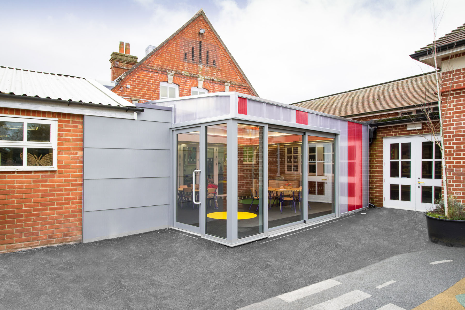 Downton Primary School | Internal Playground by Footprint Architects ...