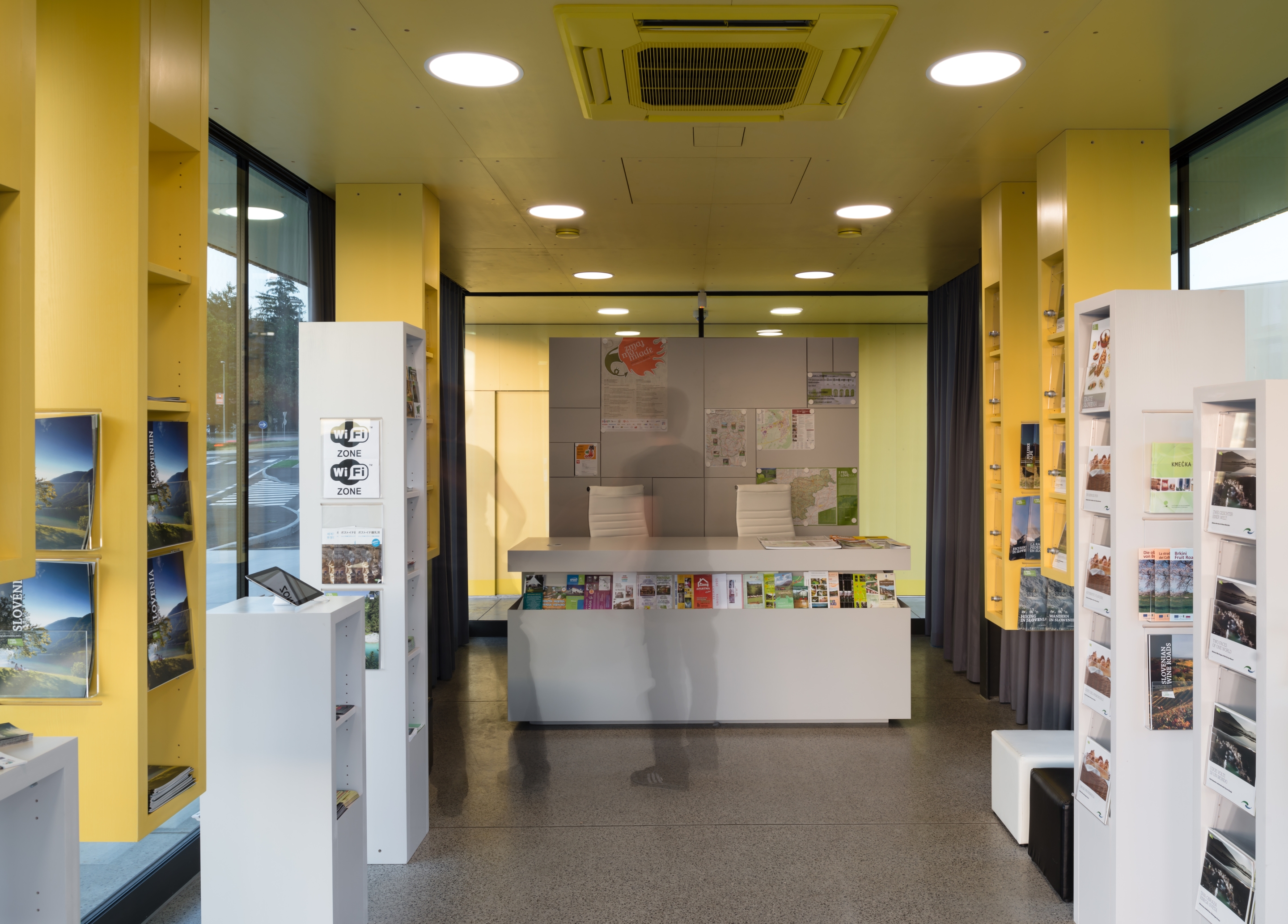 Tourist Information Centre Postojna by Studio Stratum - Architizer