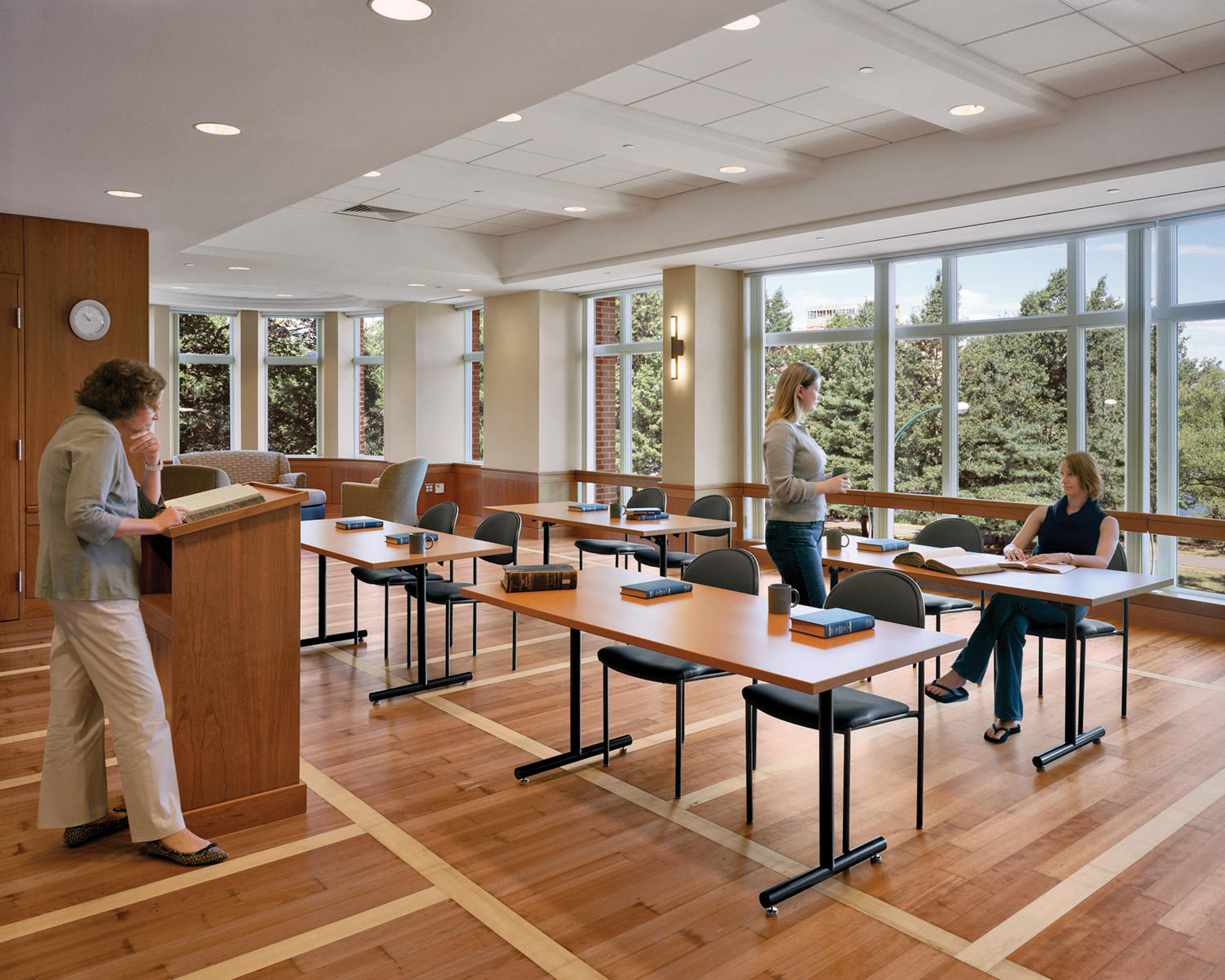 The Florence and Chafetz Hillel House at Boston University by Steffian ...