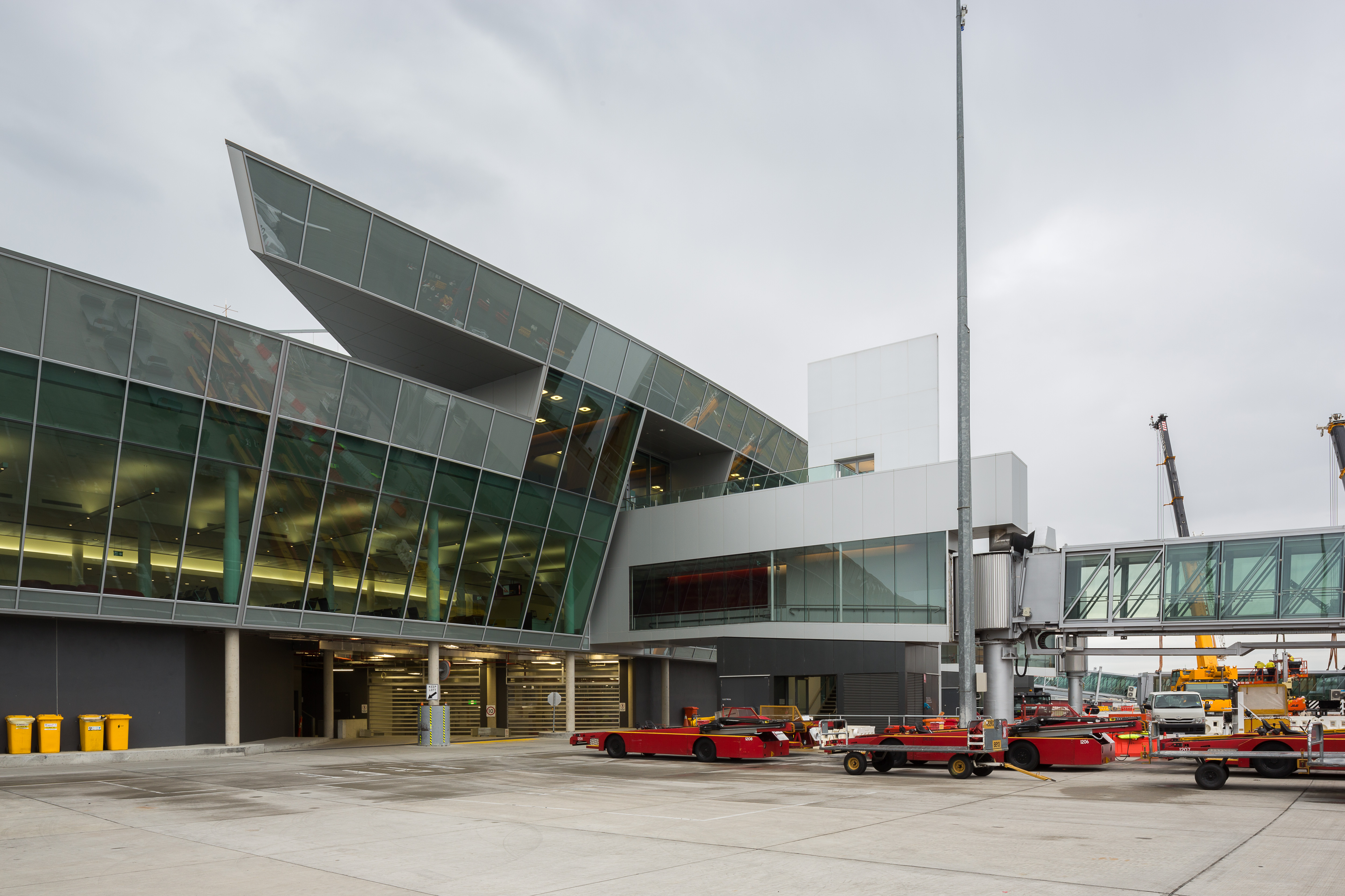Canberra International Airport - Architizer