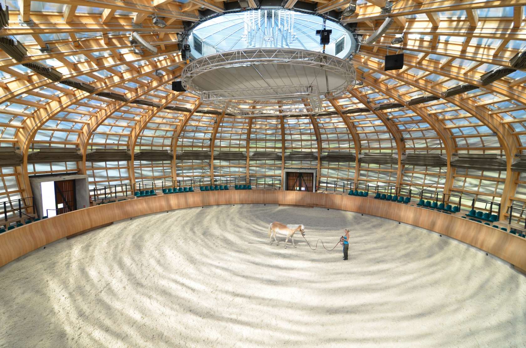 Derby Day Favorites: 10 Stunning Examples of Equestrian Architecture ...