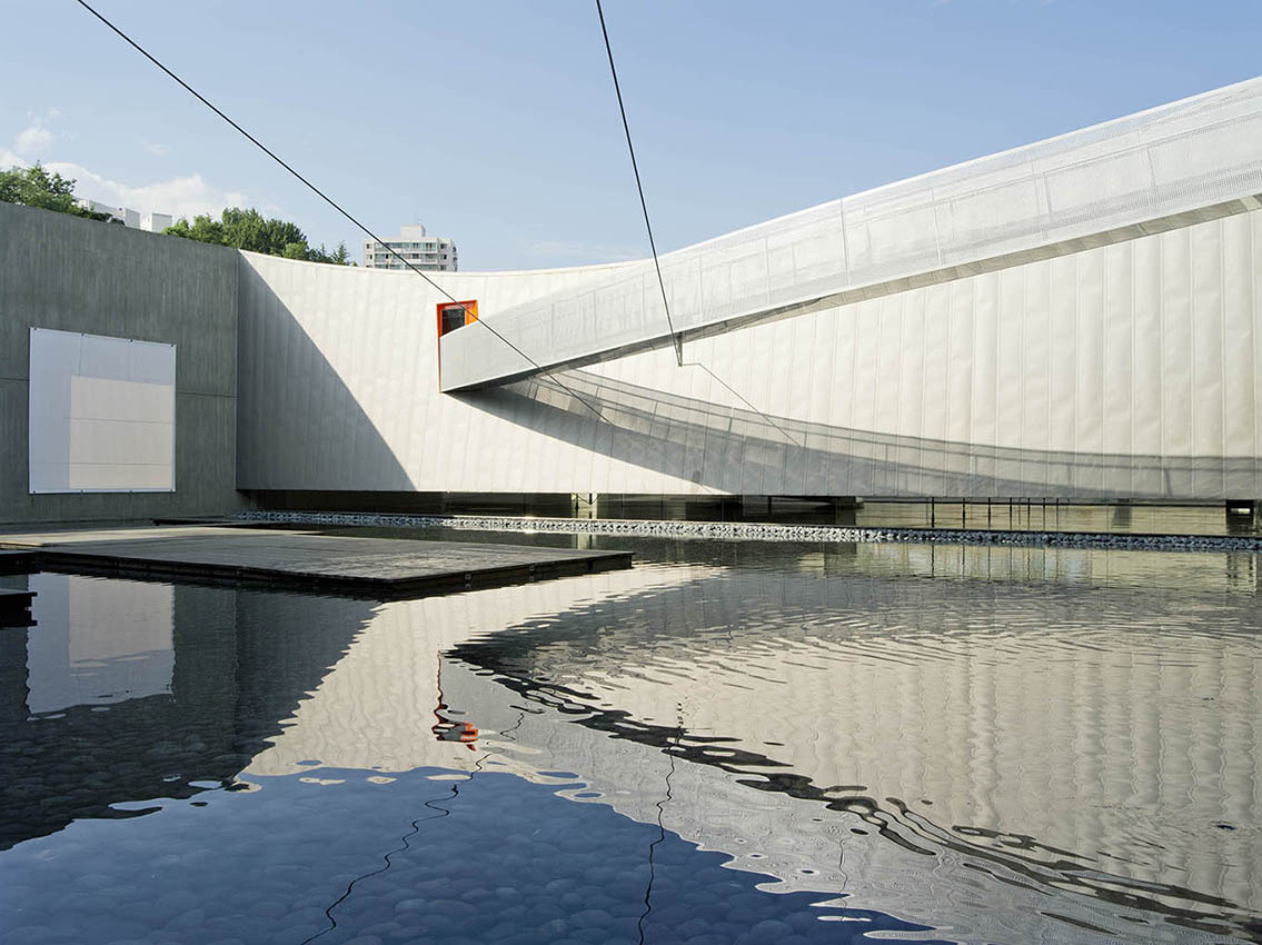 Kiswire Museum and Training Center by BCHO Architects Associates ...