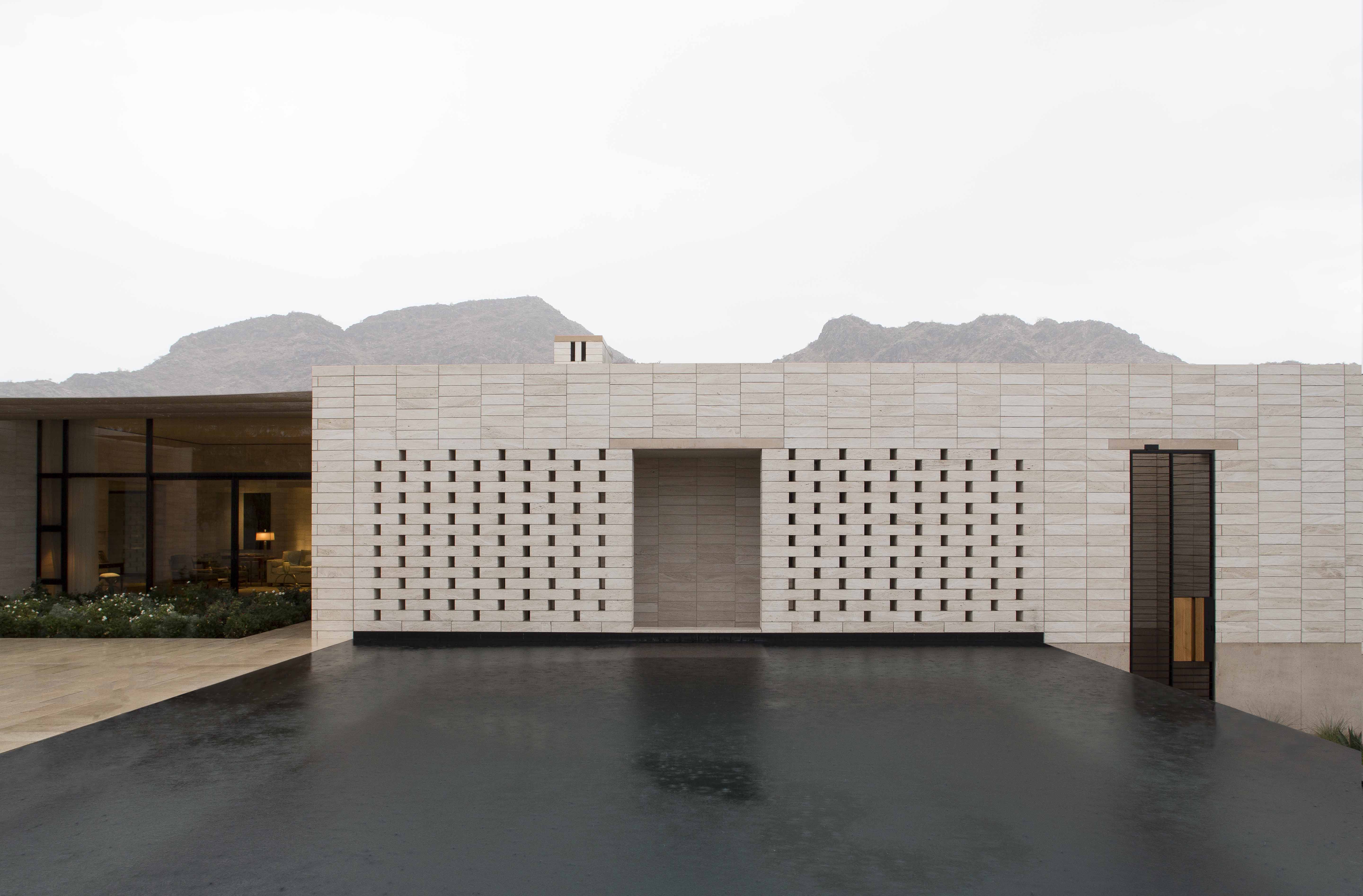 Stone Court Villa by 180 Degrees Inc - Architizer