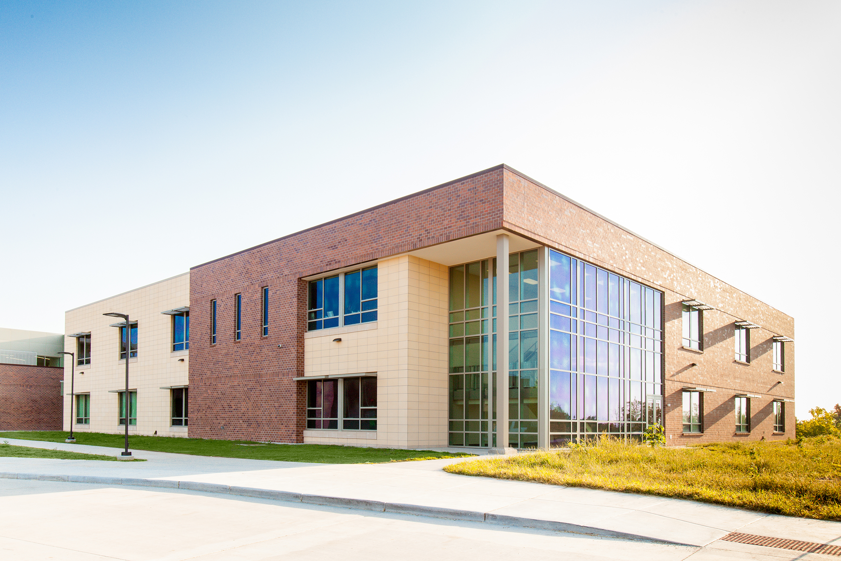 Fort Riley Middle School by SJCF Architecture - Architizer