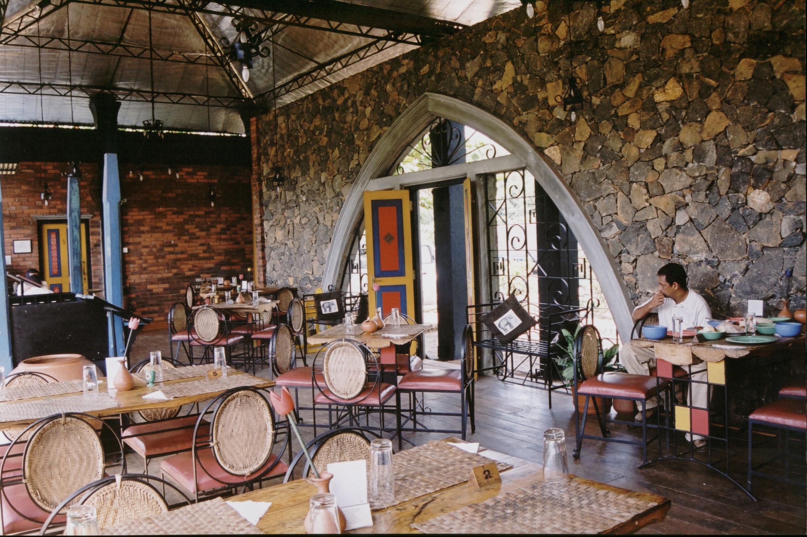 AMBALAMA LEISURE LOUNGE - Architizer