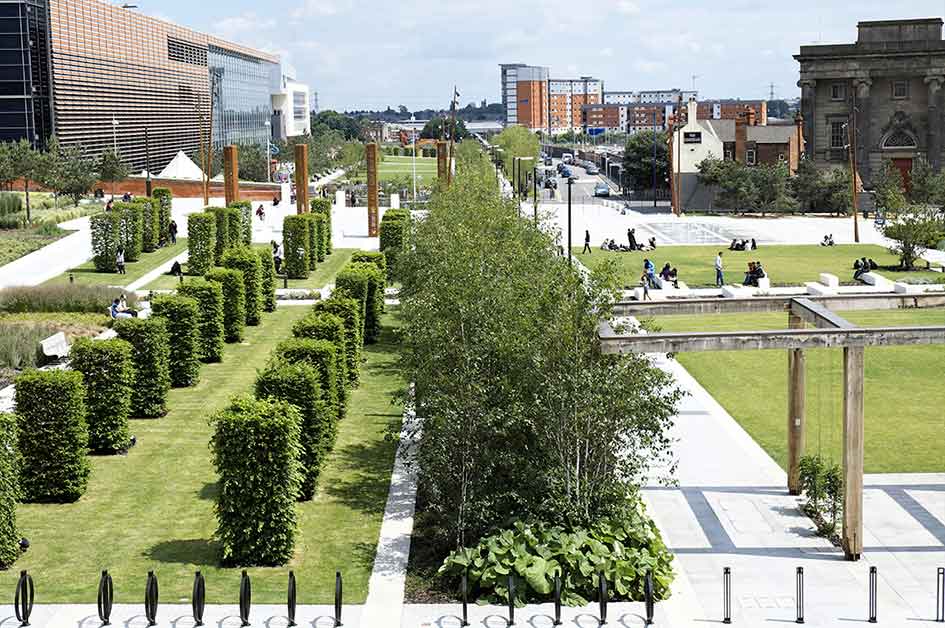 Essex University Albert Sloman Library and Silberrad Student Centre by ...