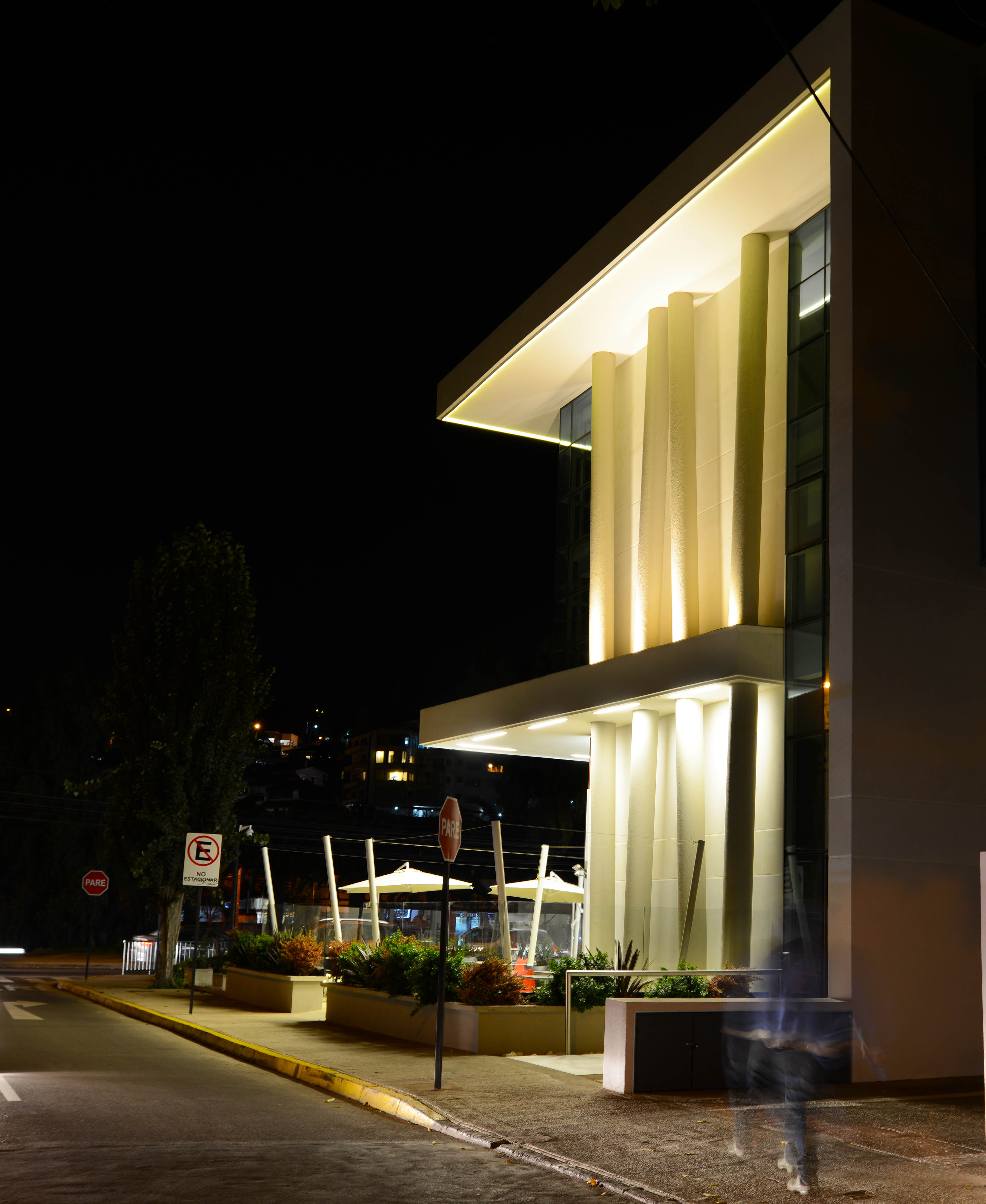 Milano Building by Castro / Guarda Architects - Architizer