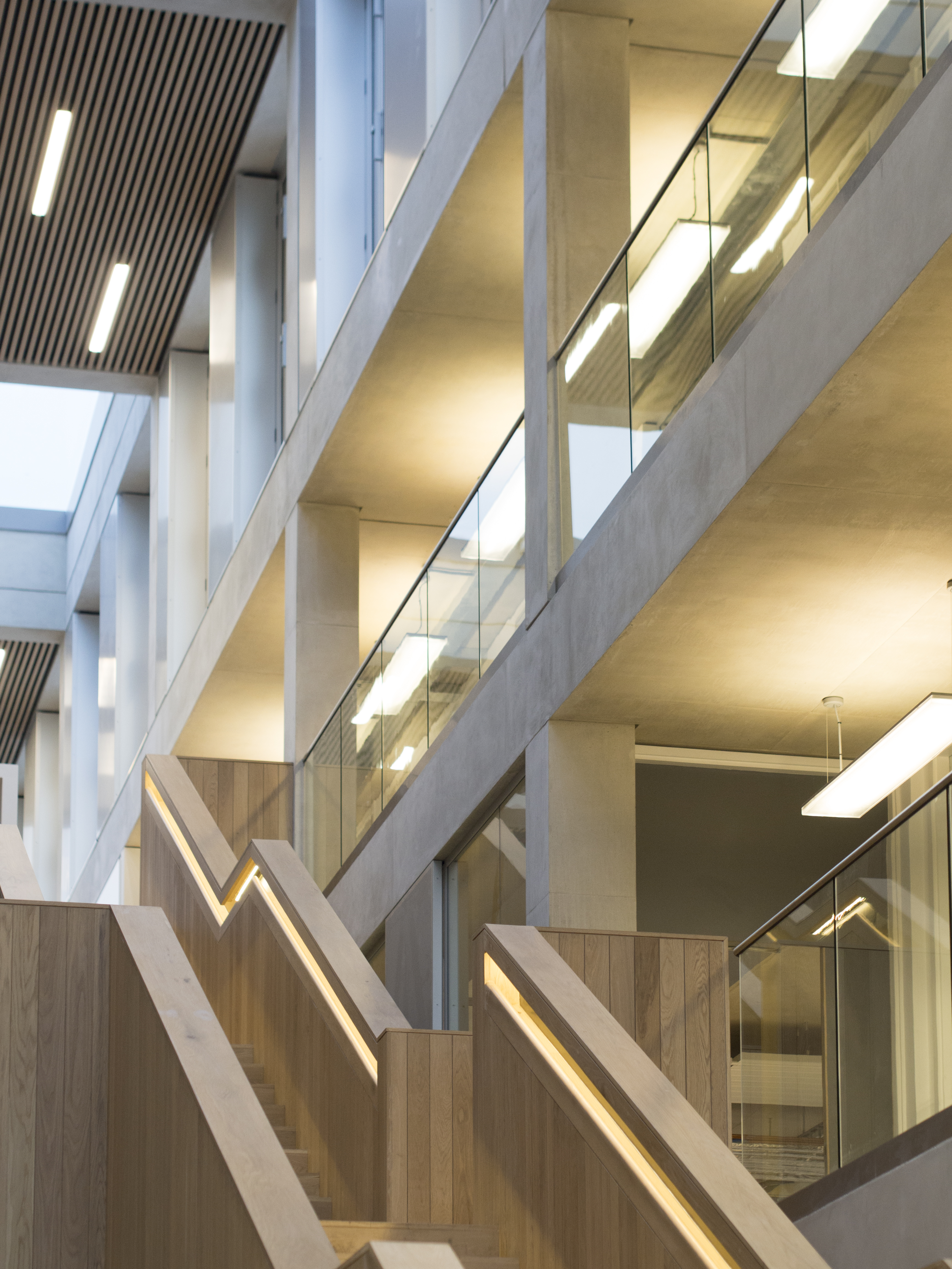 Lancaster University Engineering Building by John McAslan + Partners ...