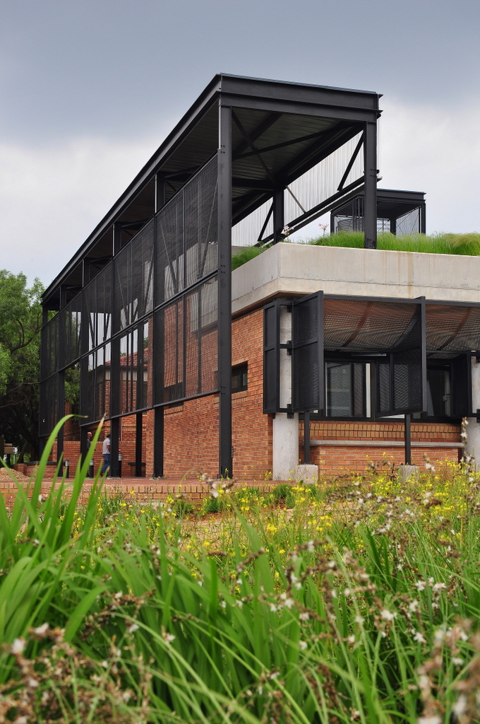 Idea 1196711: DBSA Vulindlela Academy extension by HolmJordaan in ...