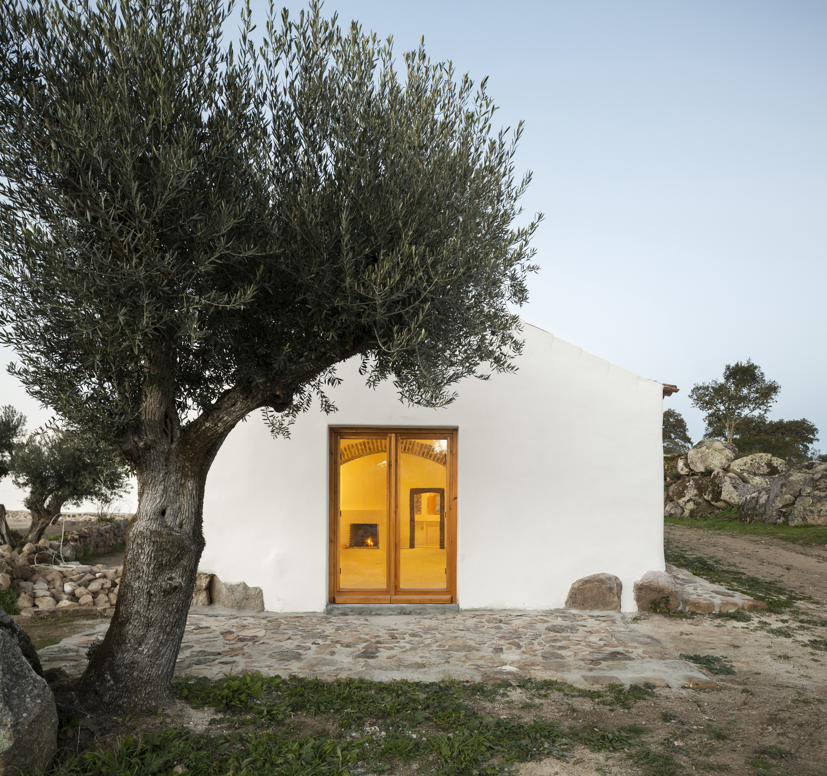 Casas Caiadas by Pereira Miguel Arquitectos - Architizer