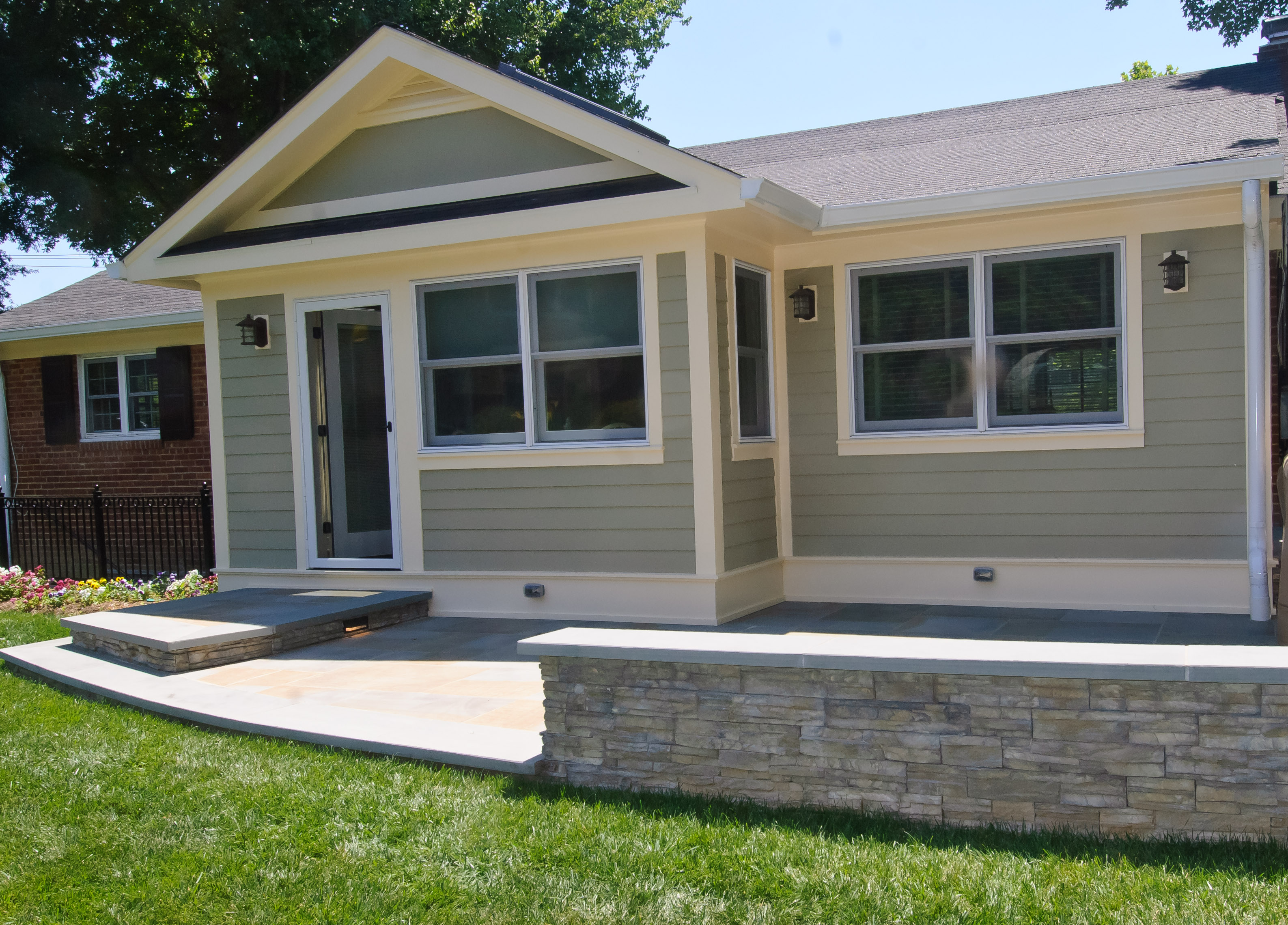 Small Addition to Arlington Rambler by Ballard+Mensua Architecture ...