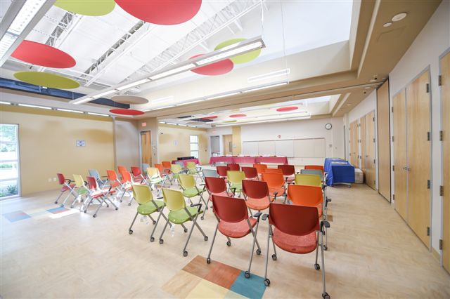 Arcola Lakes Head Start Center by JM Requejo - Architizer