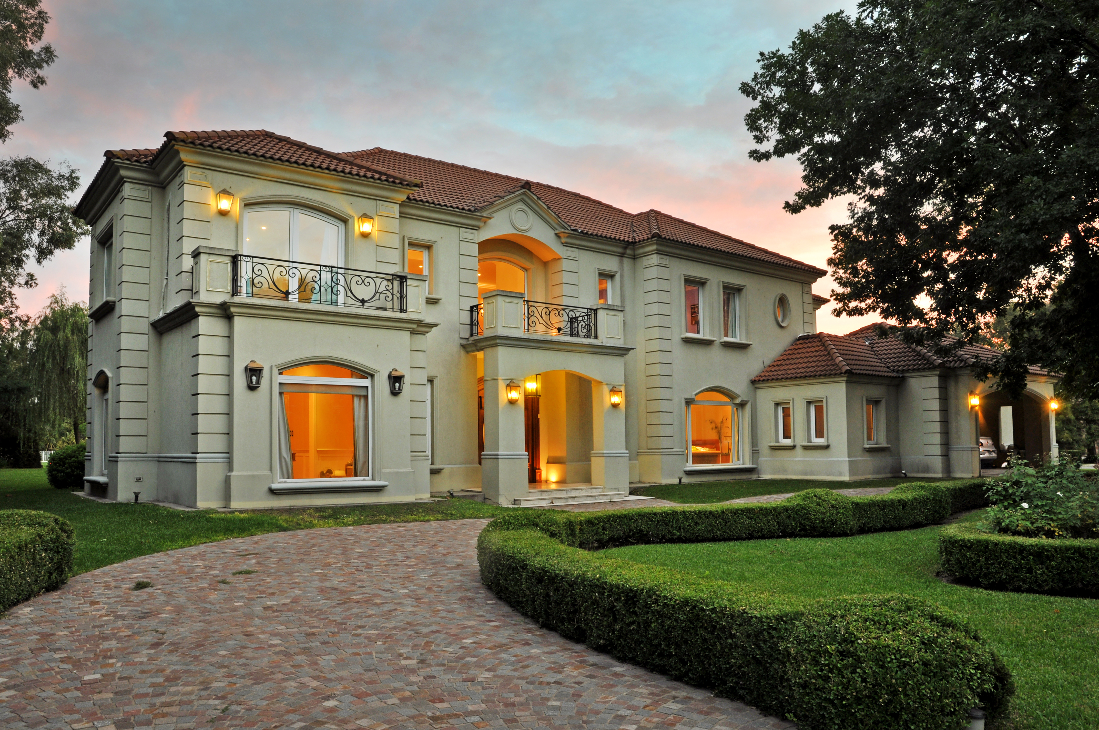 Neoclassic Italian House by CIBA Arquitectura - Architizer