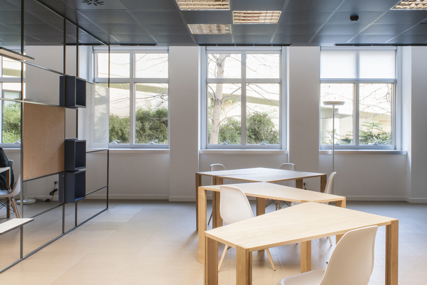 Digital Entity workspace by deamicisarchitetti - Architizer