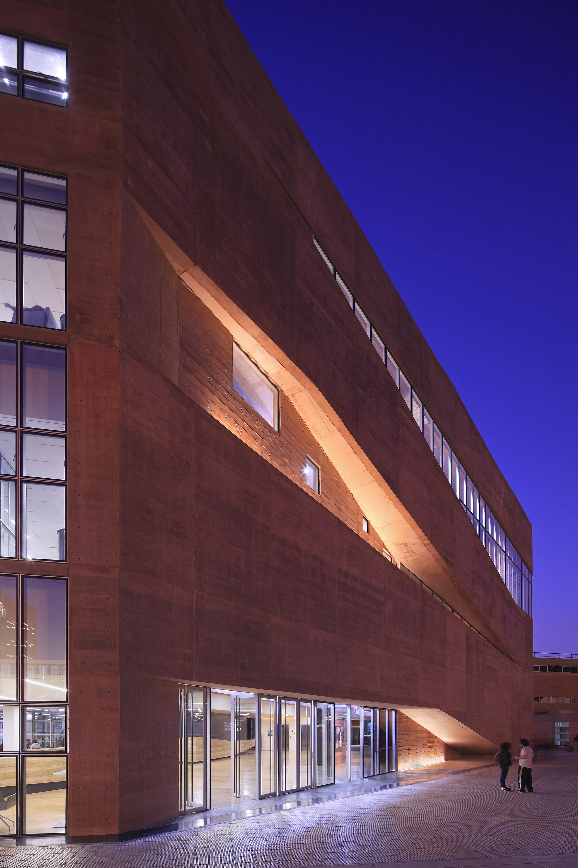 Science, Engineering and Architecture Library by LLOSA CORTEGANA ...