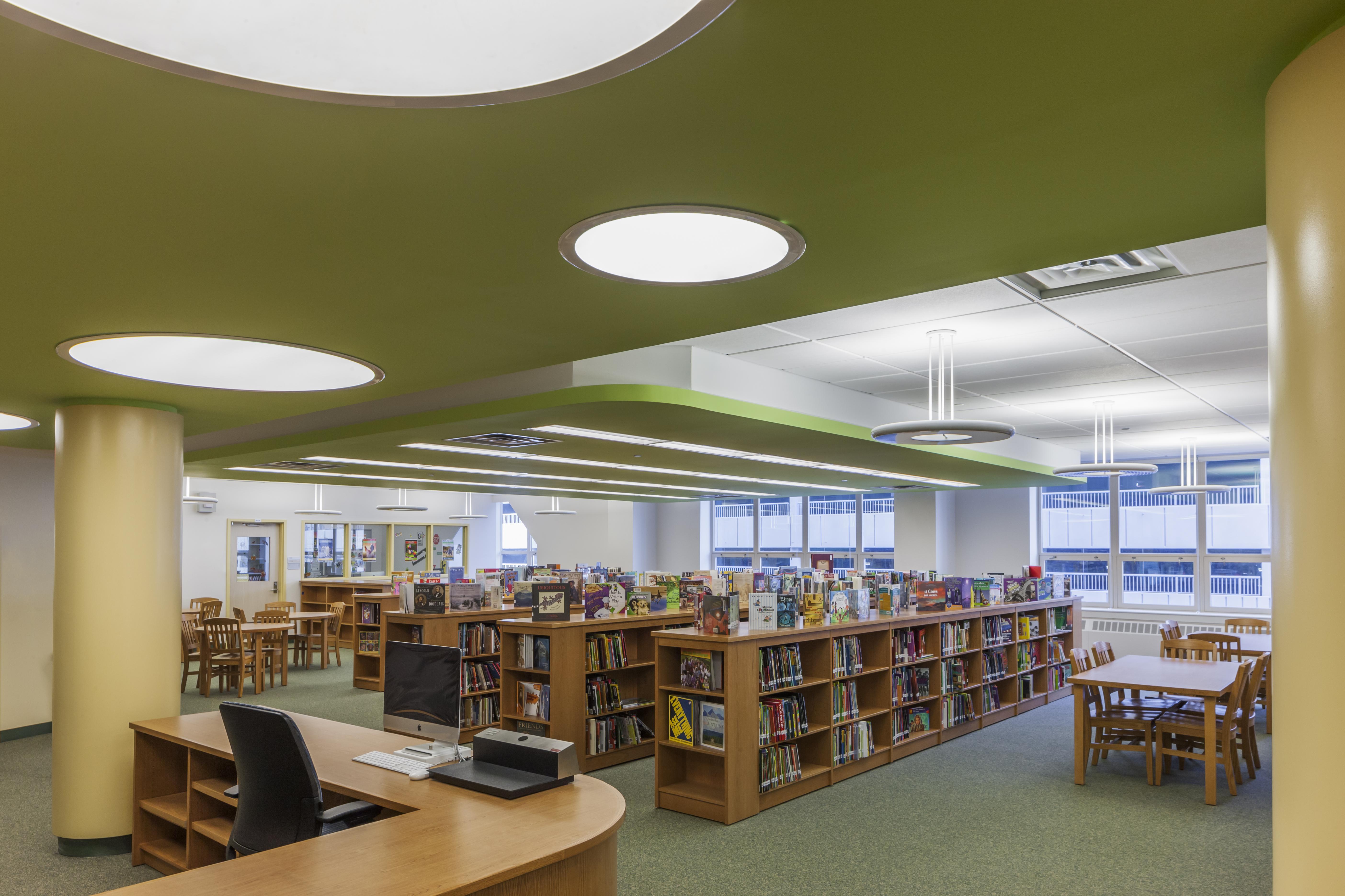 The Robert F. Wagner School (PS/IS 78Q) by Gran Kriegel Associates ...