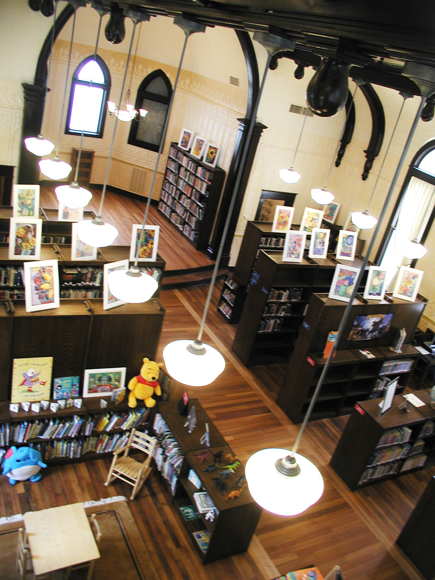 Round Top Family Library by Sentient Architecture, LLC; dba Truehome ...