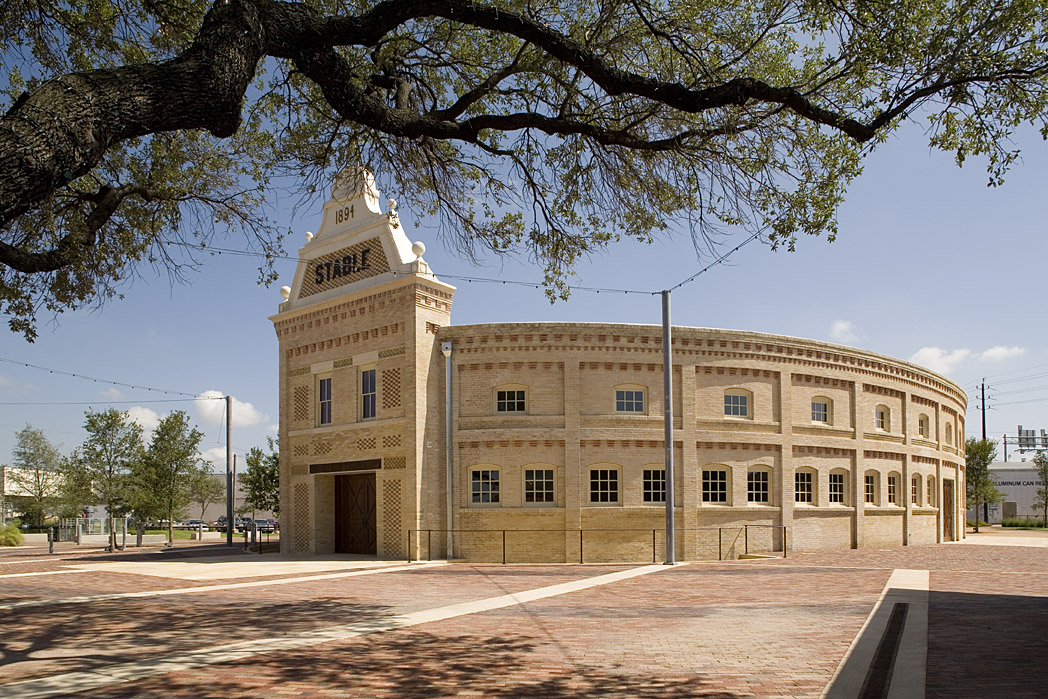 Pearl Stable by Ford, Powell & Carson, Architects & Planners, Inc ...