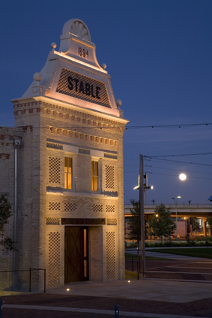Pearl Stable by Ford, Powell & Carson, Architects & Planners, Inc ...