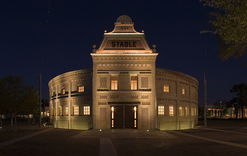 Pearl Stable by Ford, Powell & Carson, Architects & Planners, Inc ...