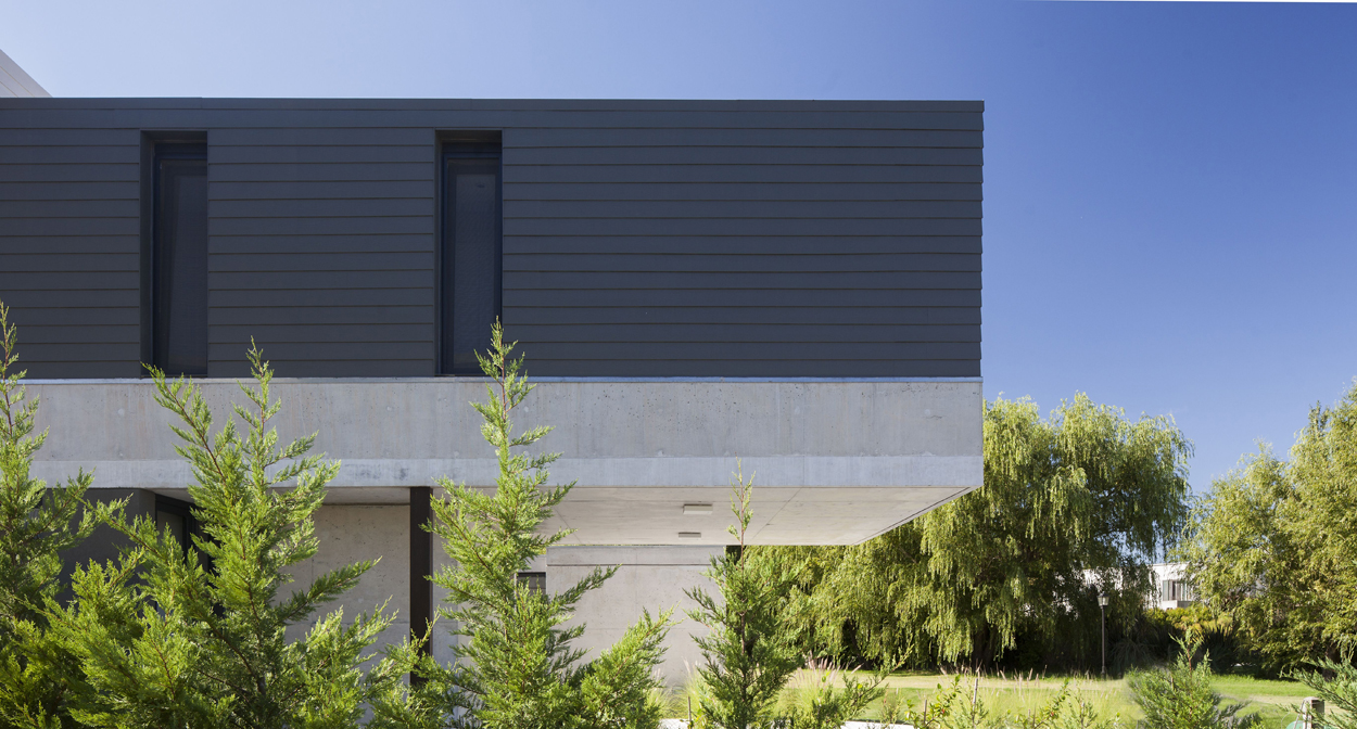 House E246 by ACARQS - Architizer