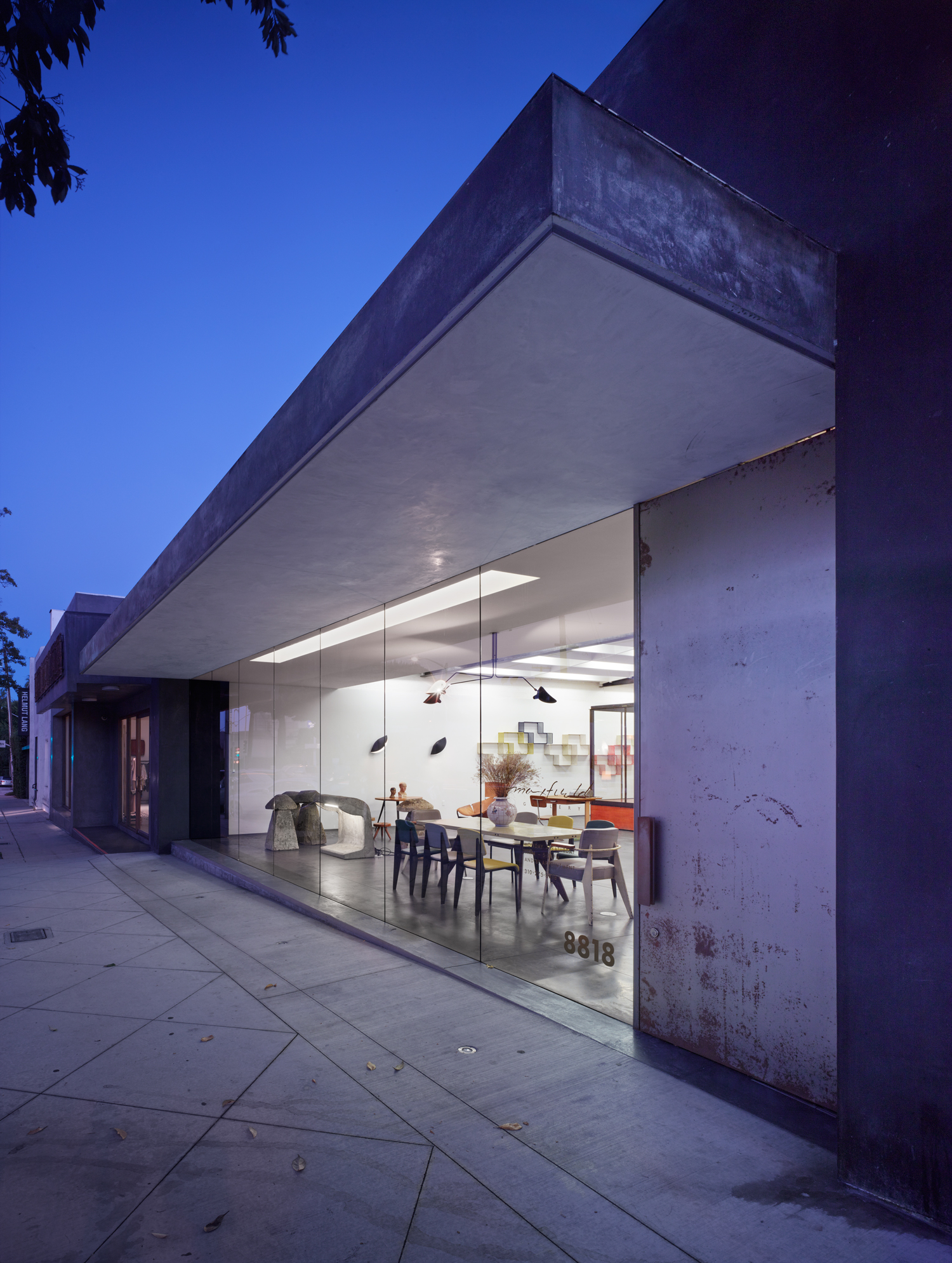 Maxfield Gallery by Standard - Architizer