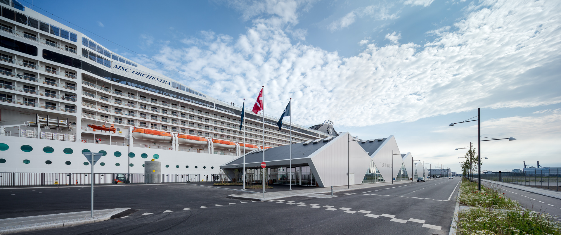Idea 1221614: Copenhagen Terminal Buildings by Christensen & Co ...