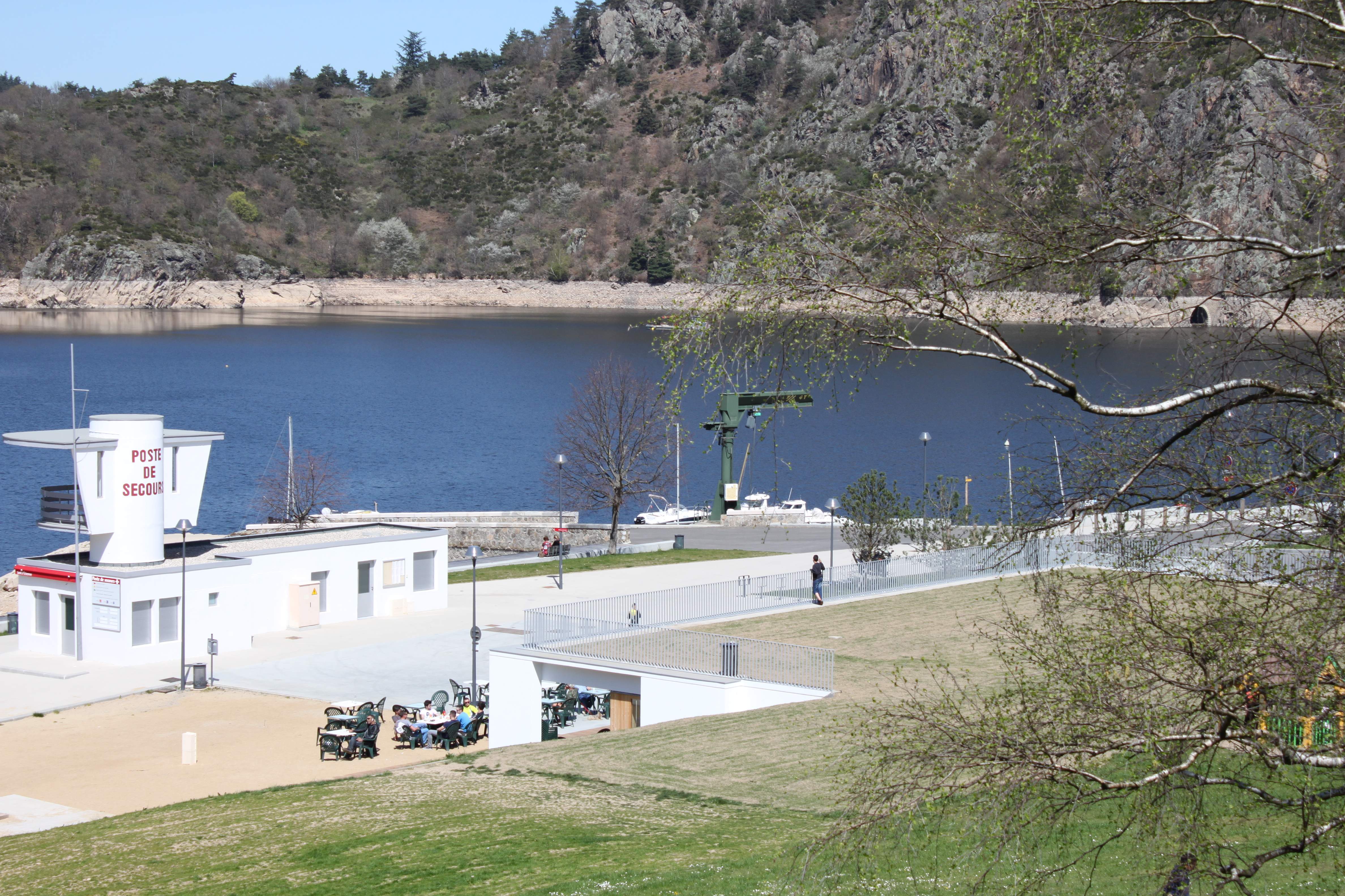 Leisure and services center by LiNk Architectes - Architizer