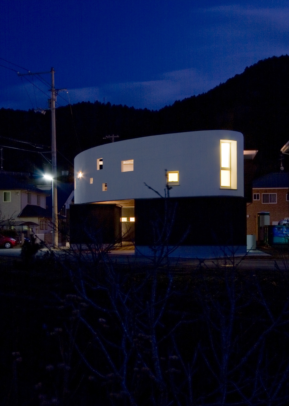 Idea 1225524: G-House by G-house in Japan - Architizer