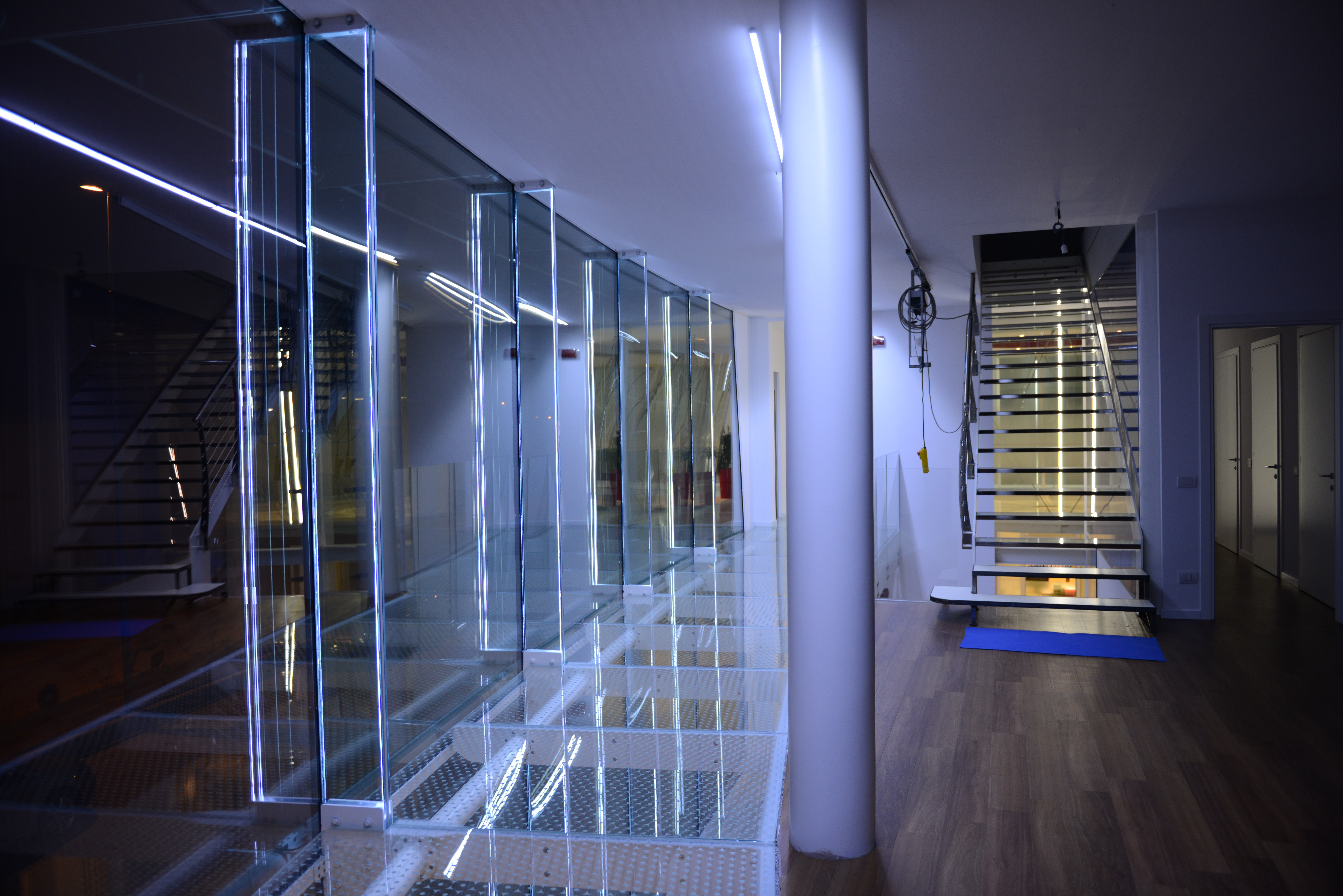 Veneto Vetro Office Building by FRANCESCO MICHIELIN ARCHITETTURE ...